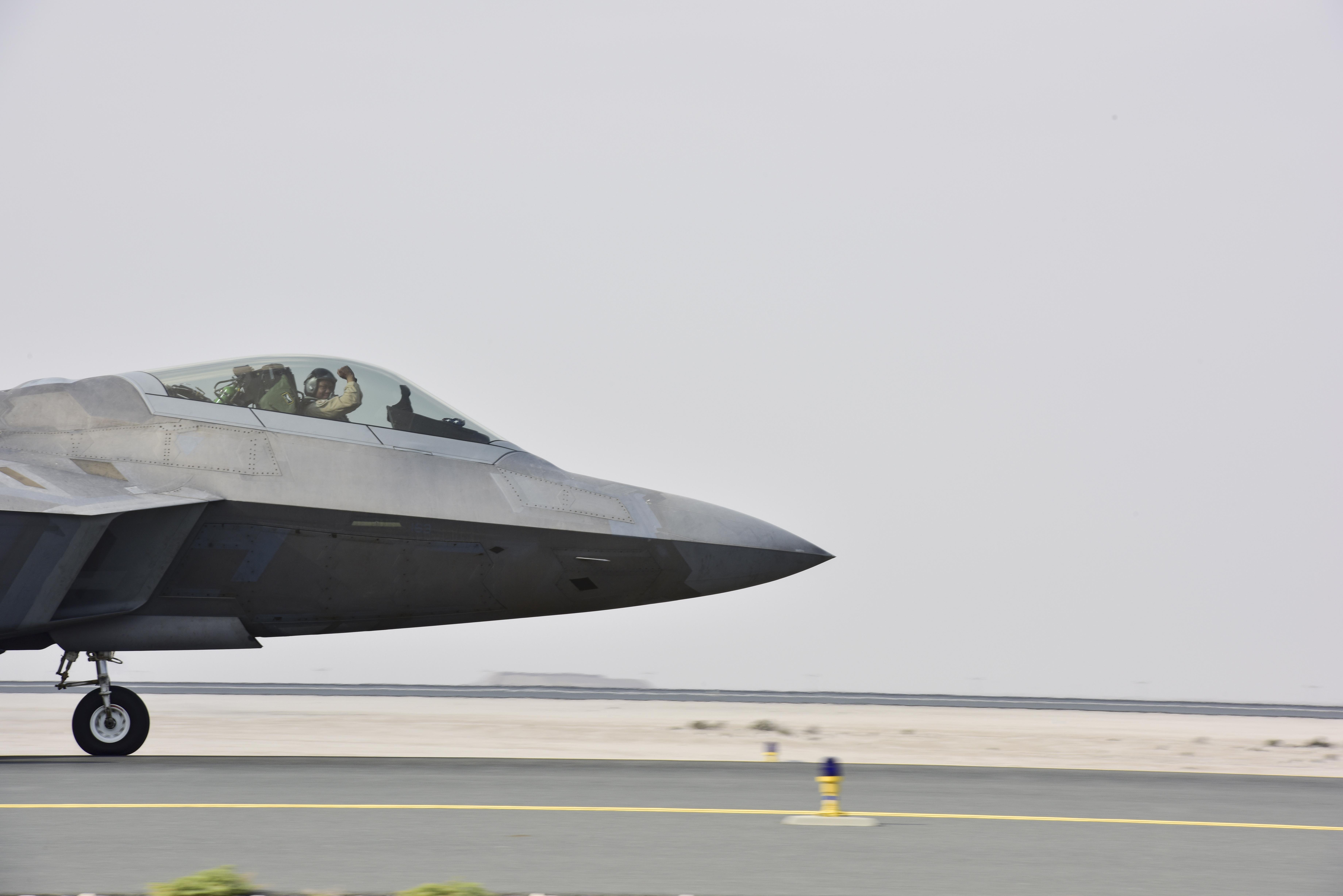F-22 Raptor deployment to Al Udeid Air Base makes history > U.S. Air ...