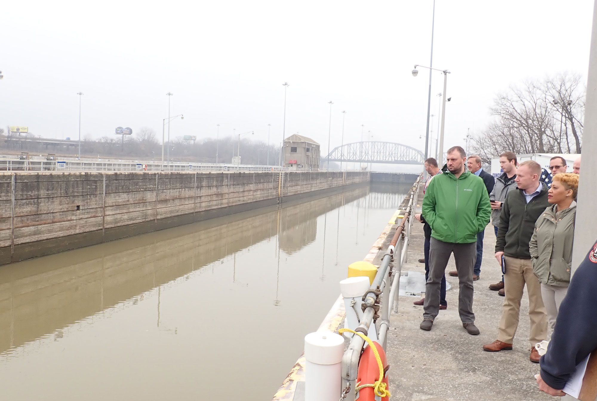 DLA explores business opportunities with Army Corps of Engineers