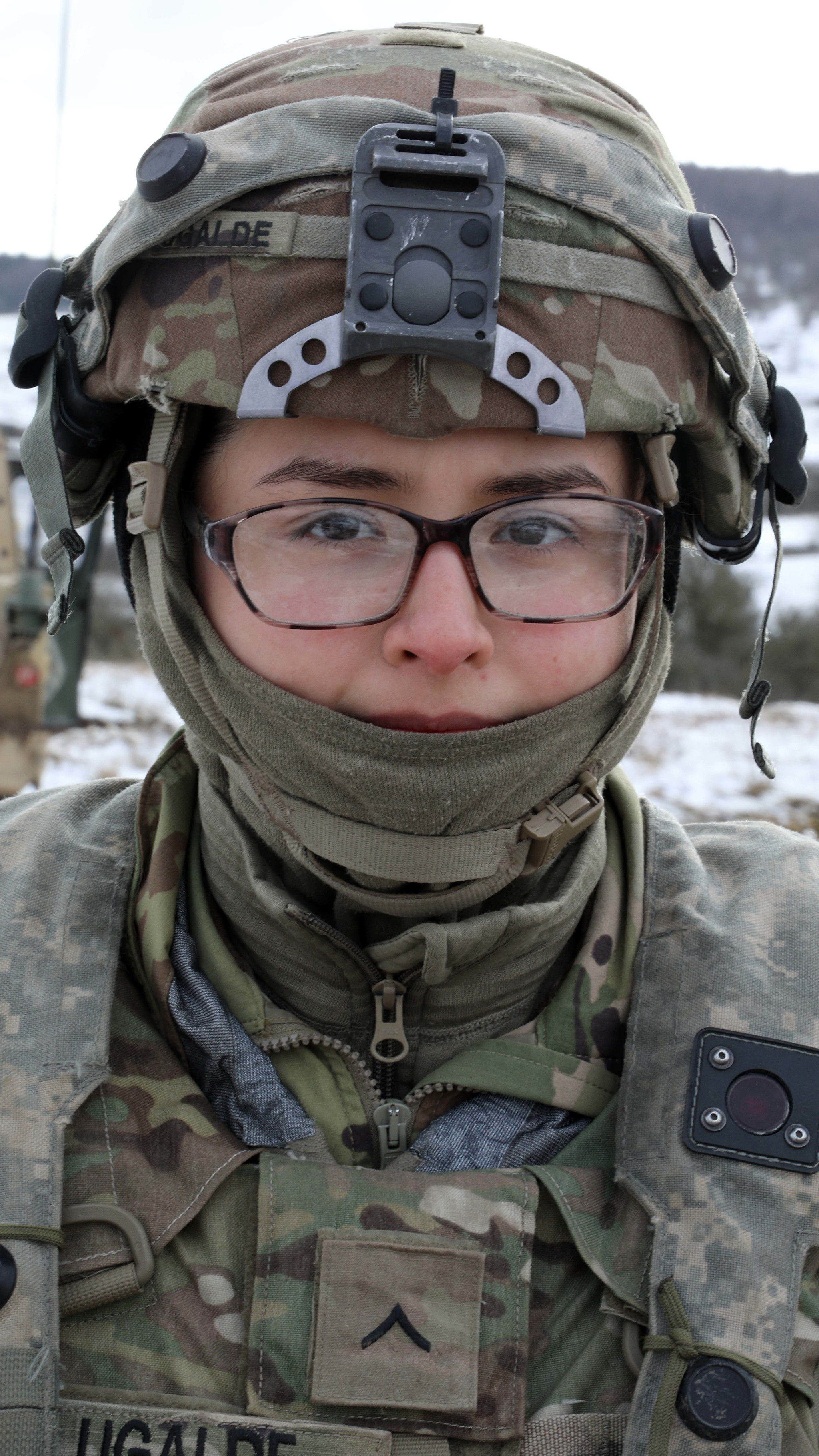 Females in the 16th Field Artillery Regiment, 1st Cavalry Division ...