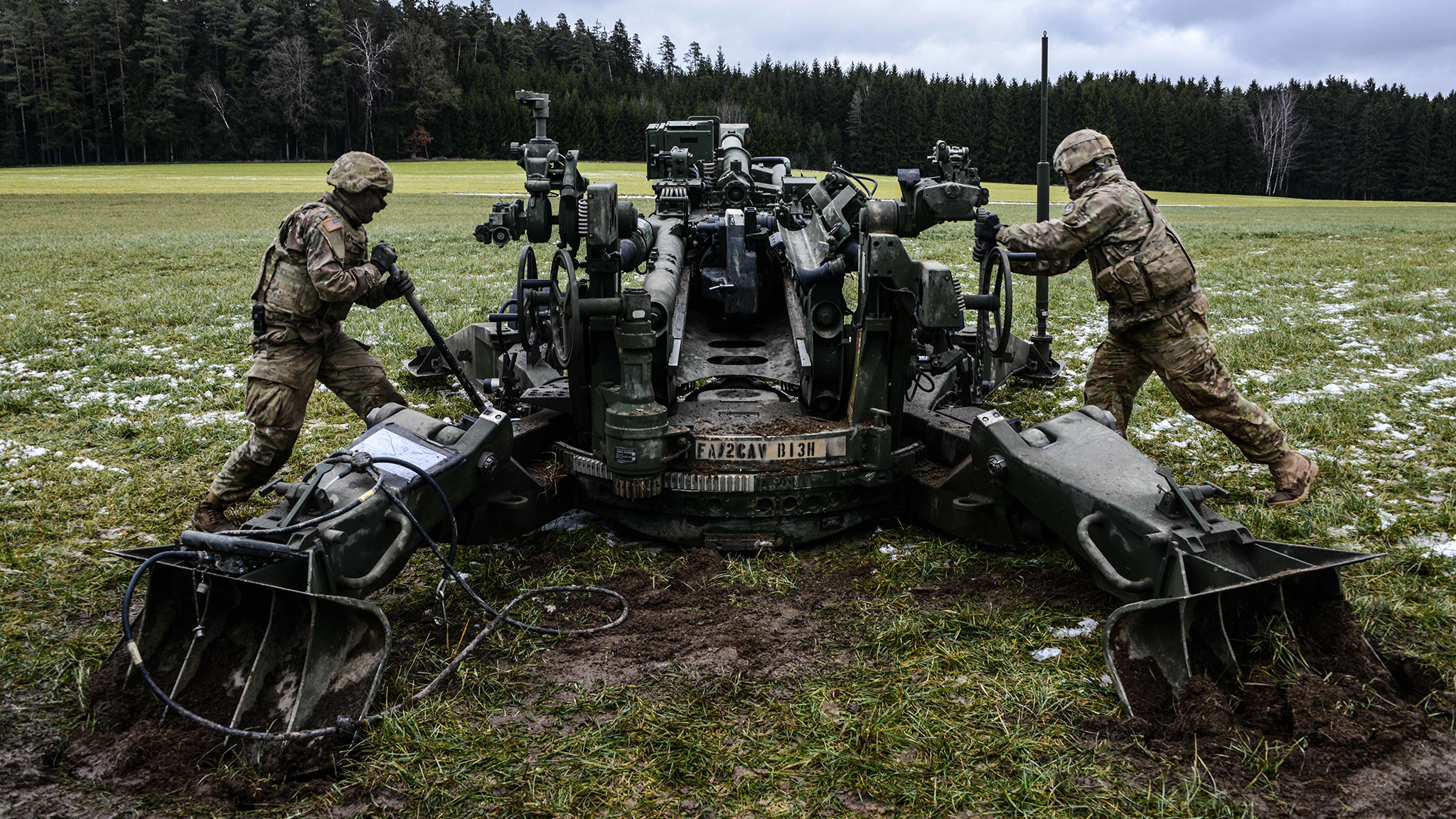 M777 Howitzer training with the 2nd Cavalry Regiment