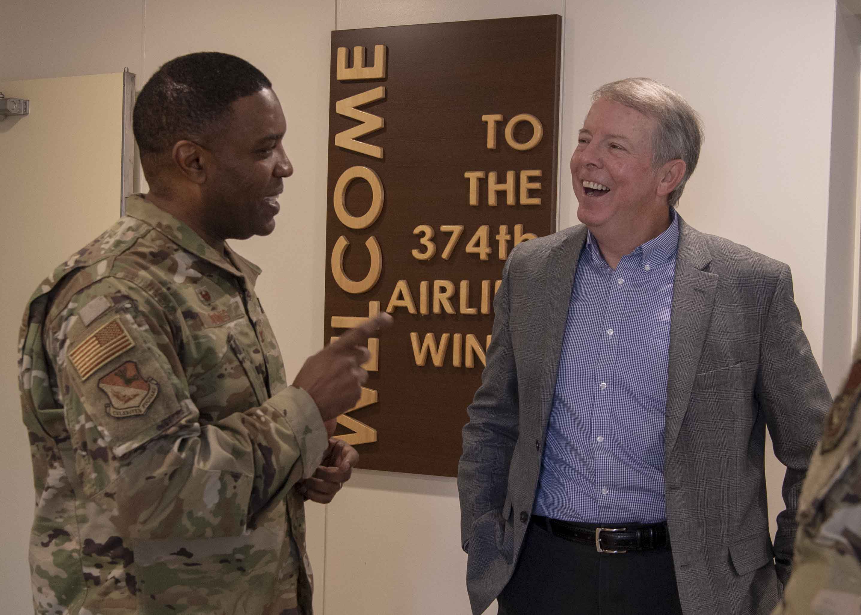 Retired CMSAF Mckinley visits Yokota