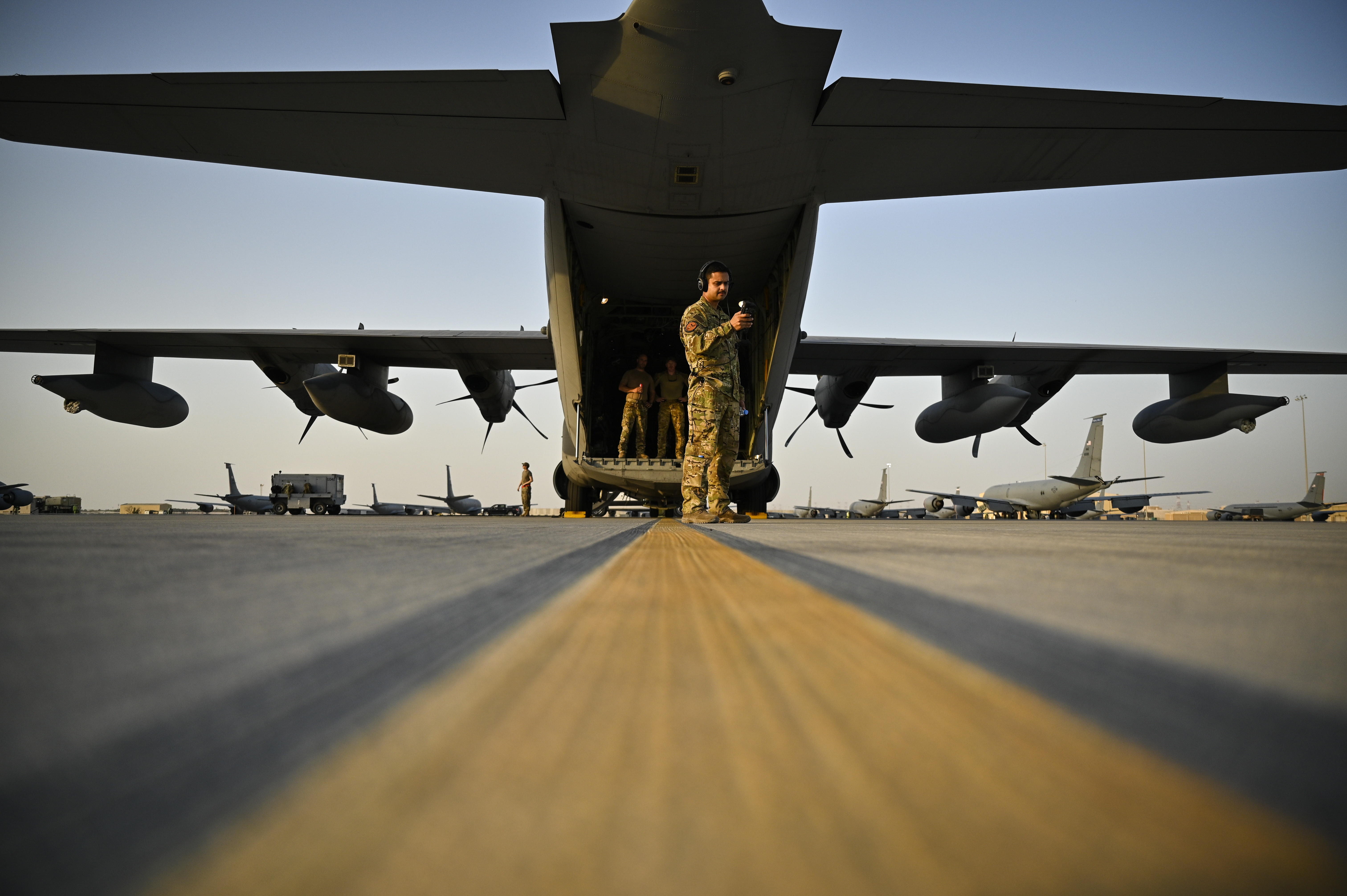 Operation Inherent Resolve > Air Mobility Command > Article Display