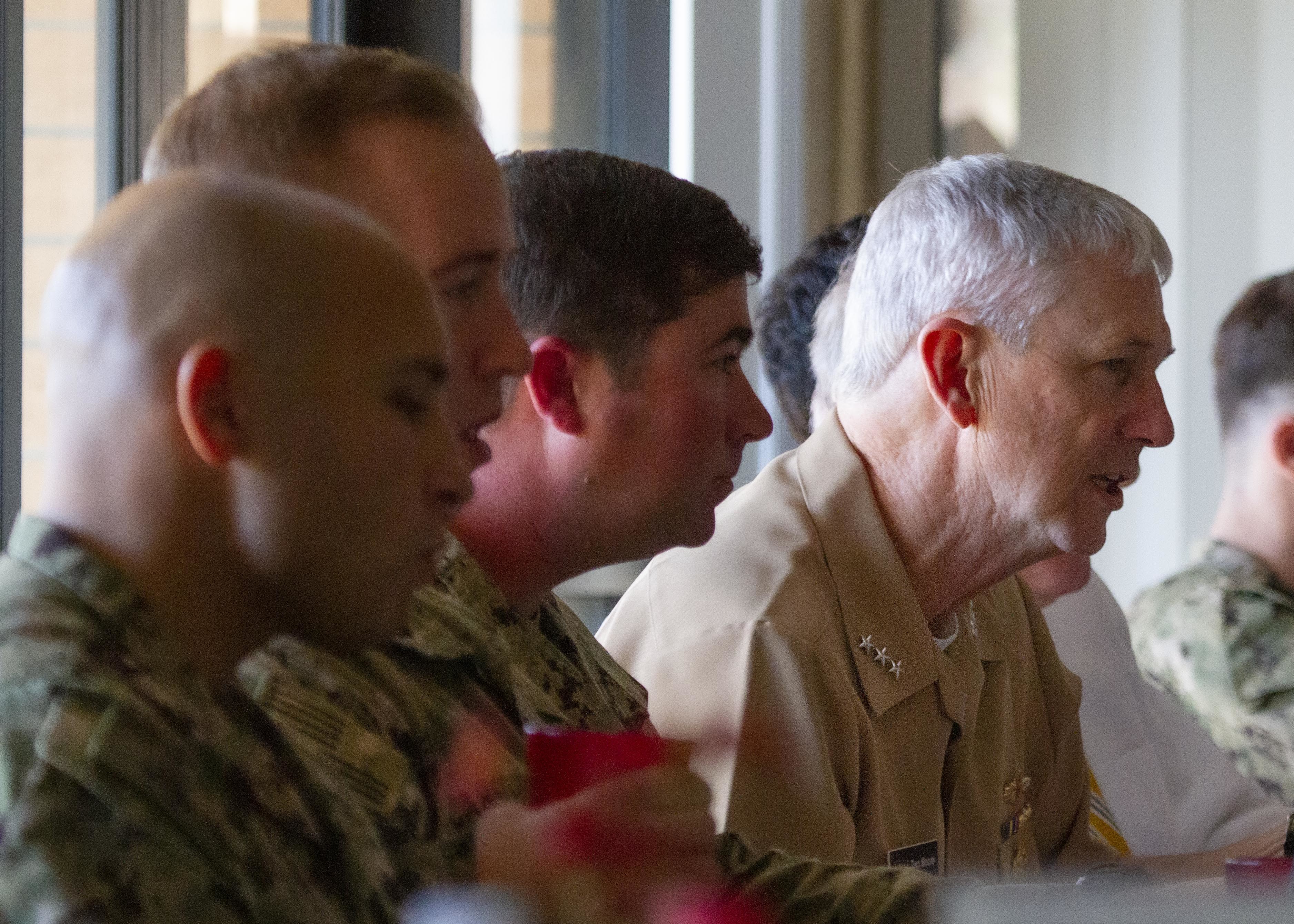 COMNAVSEA Visits NSWC Panama City