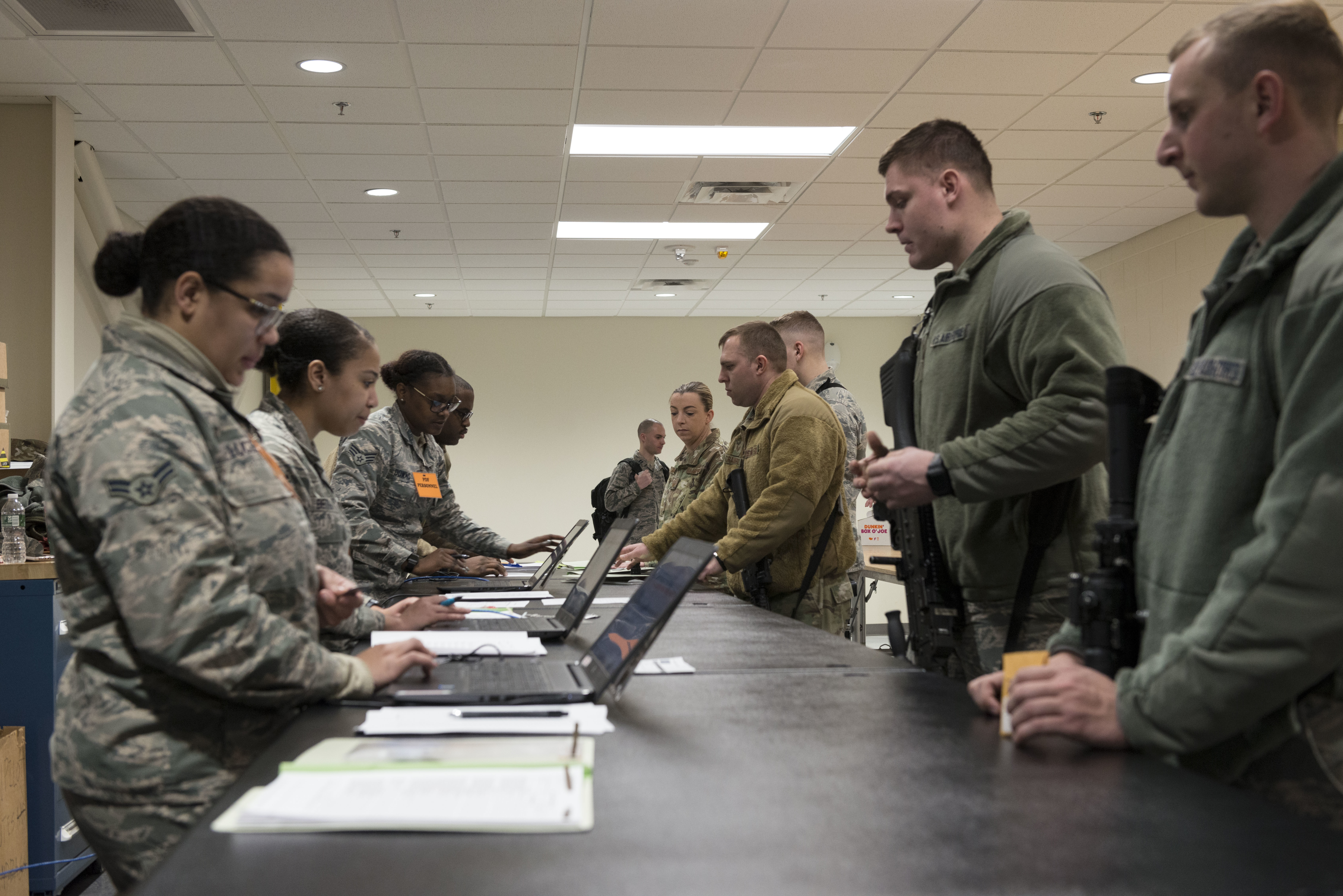 103rd AW units work together during deployment exercise > 103rd Airlift ...