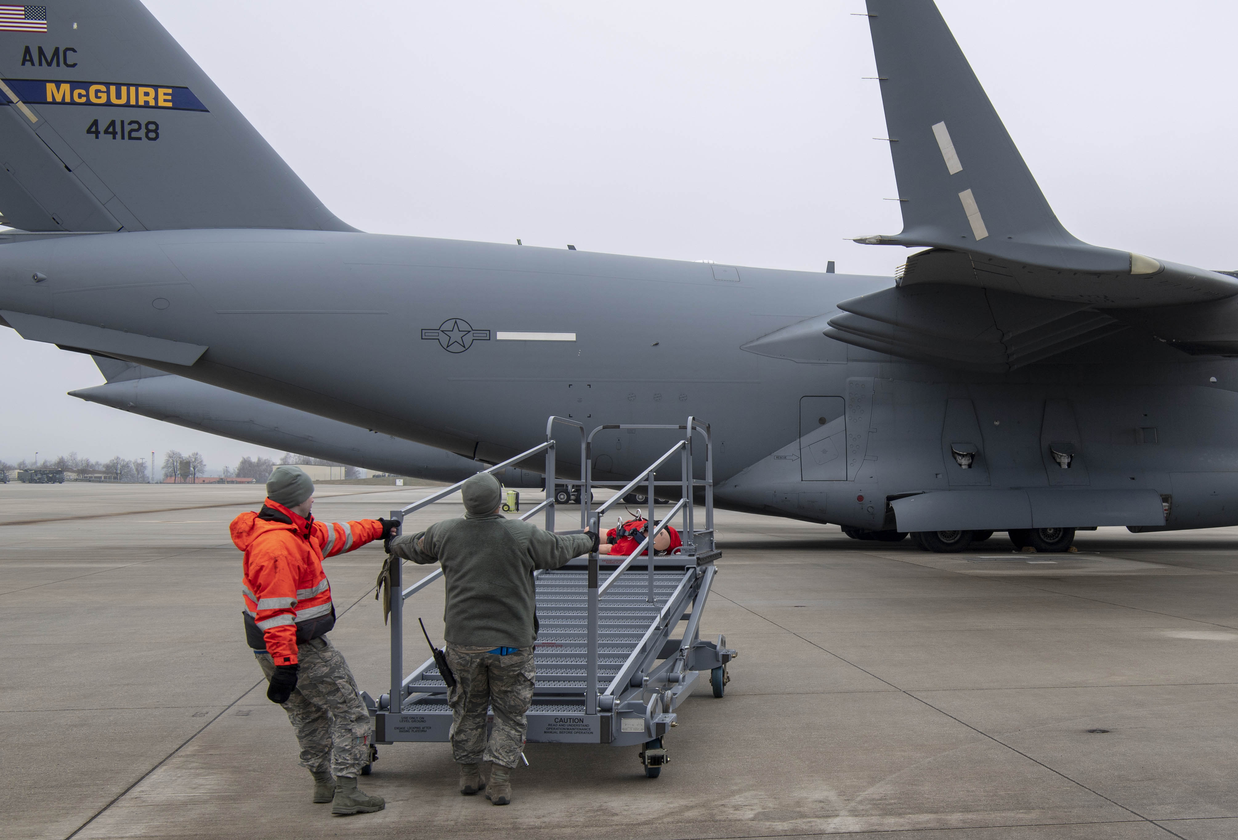 726th AMS conducts fall protection exercise > Spangdahlem Air Base > News