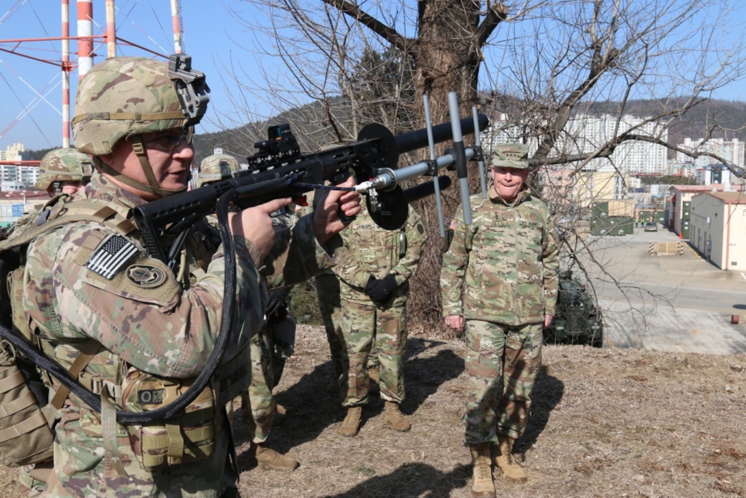 Gun Inspection | U.S. Department of War