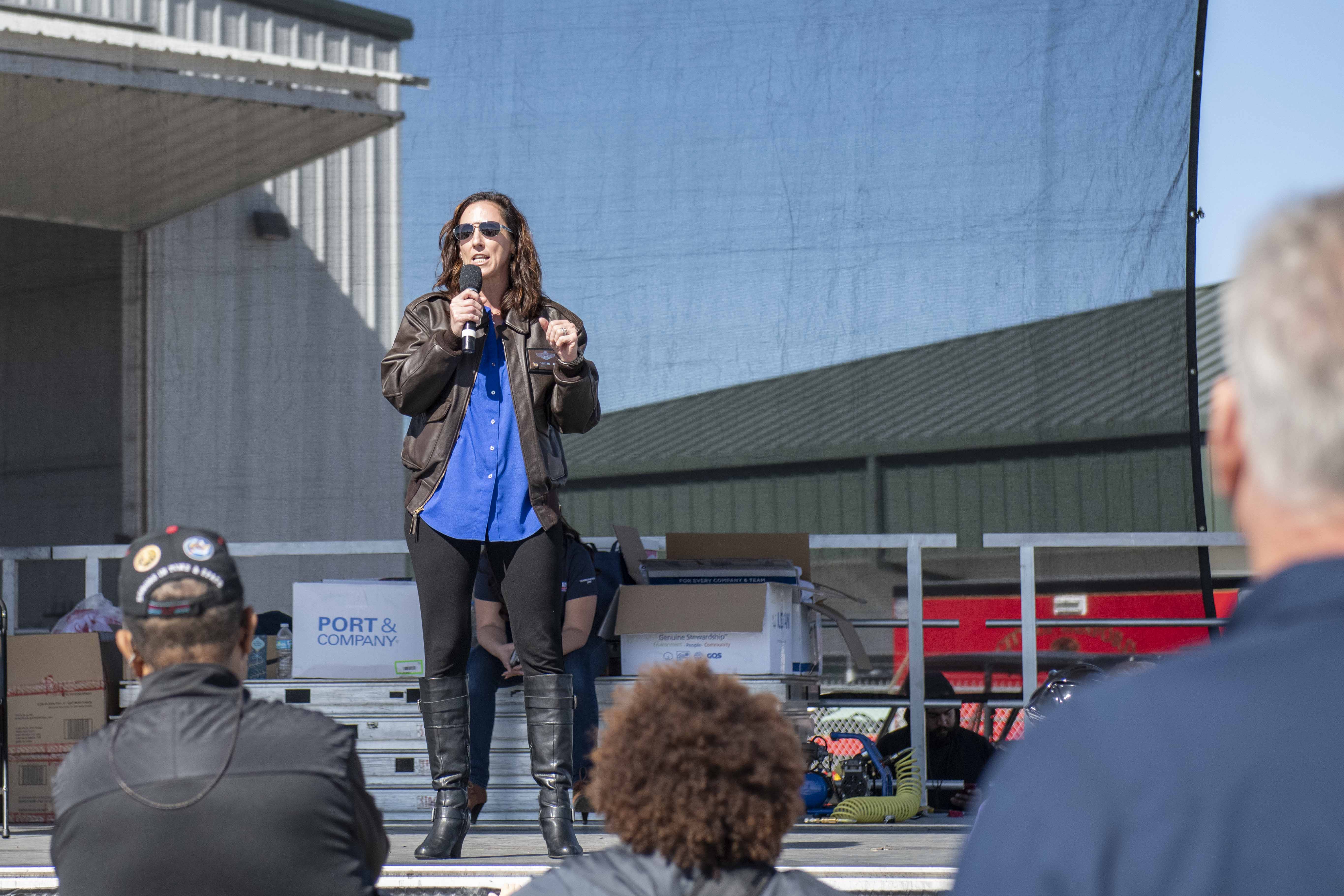 Mobility aviators inspire youth at Aviation Day > Altus Air Force Base ...