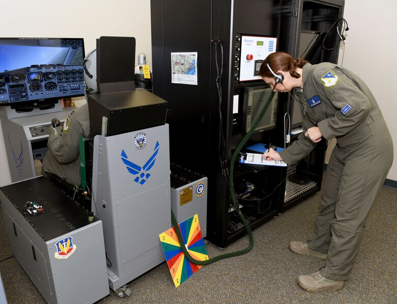 Combatting hypoxia: Robins flight prepares aircrews to recognize signs ...