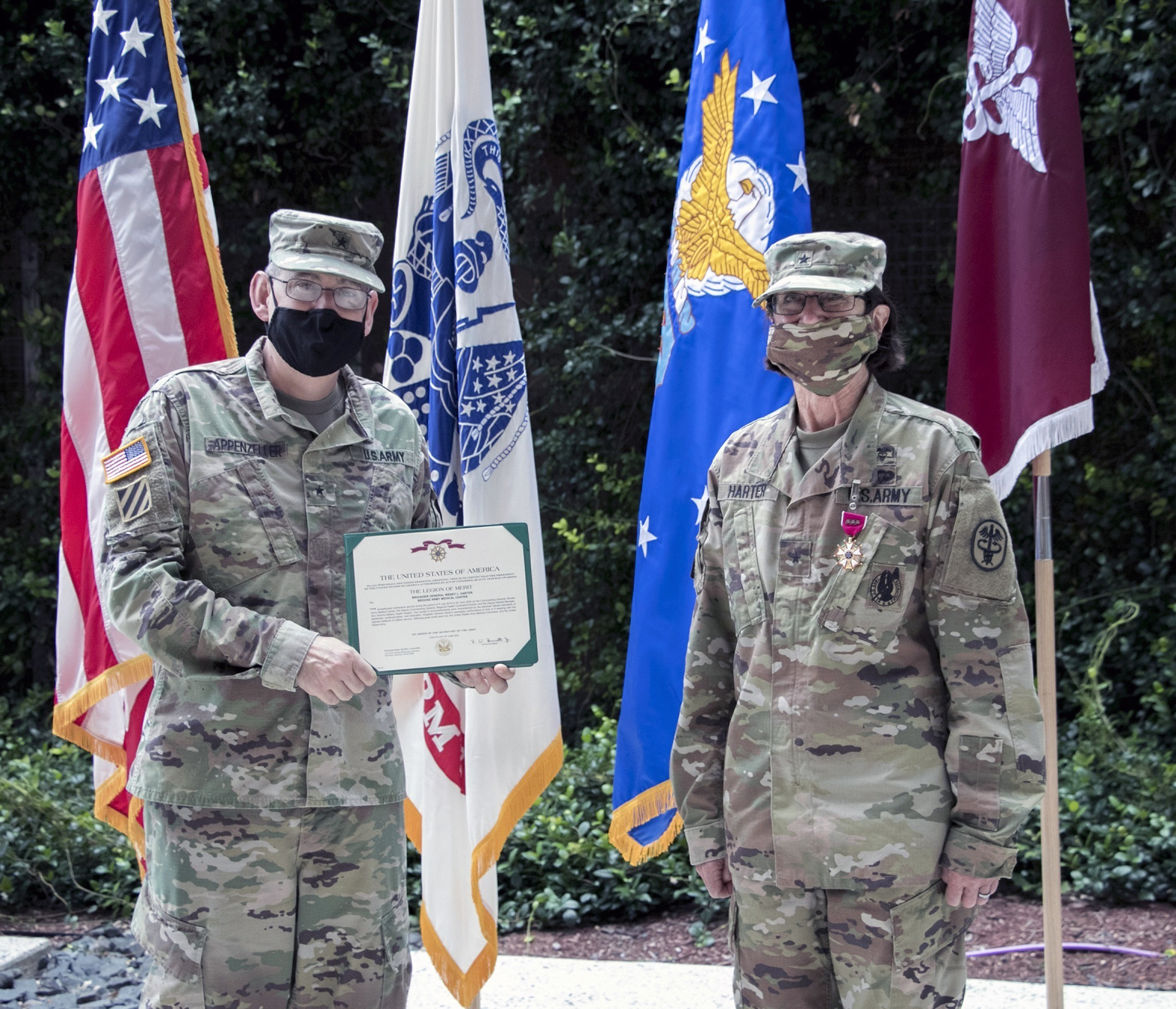 Brooke Army Medical Center welcomes new commanding general > Joint Base ...