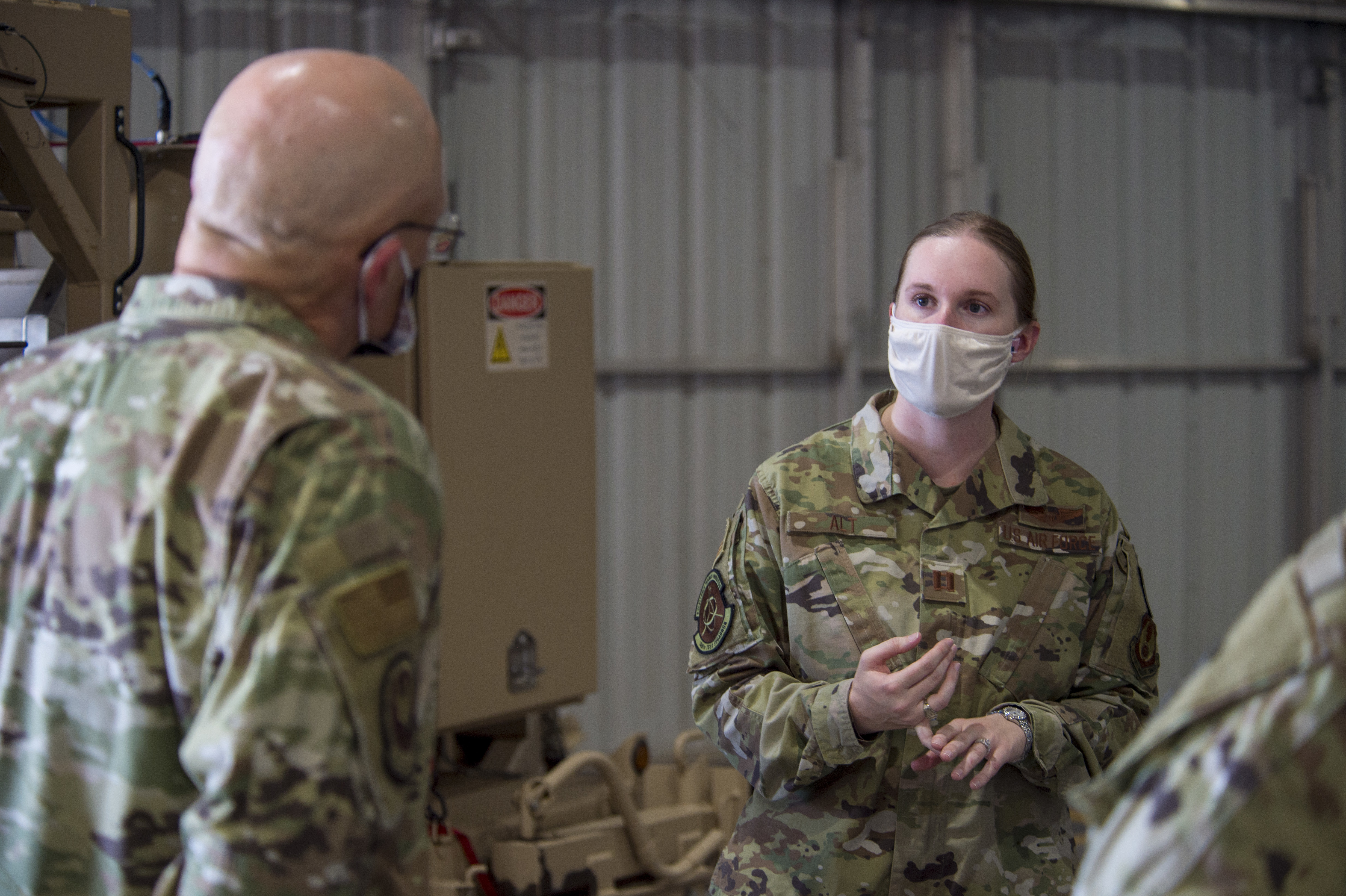 Gen. Arnold W. Bunch Jr. tours Holloman, detached units > Air Education ...