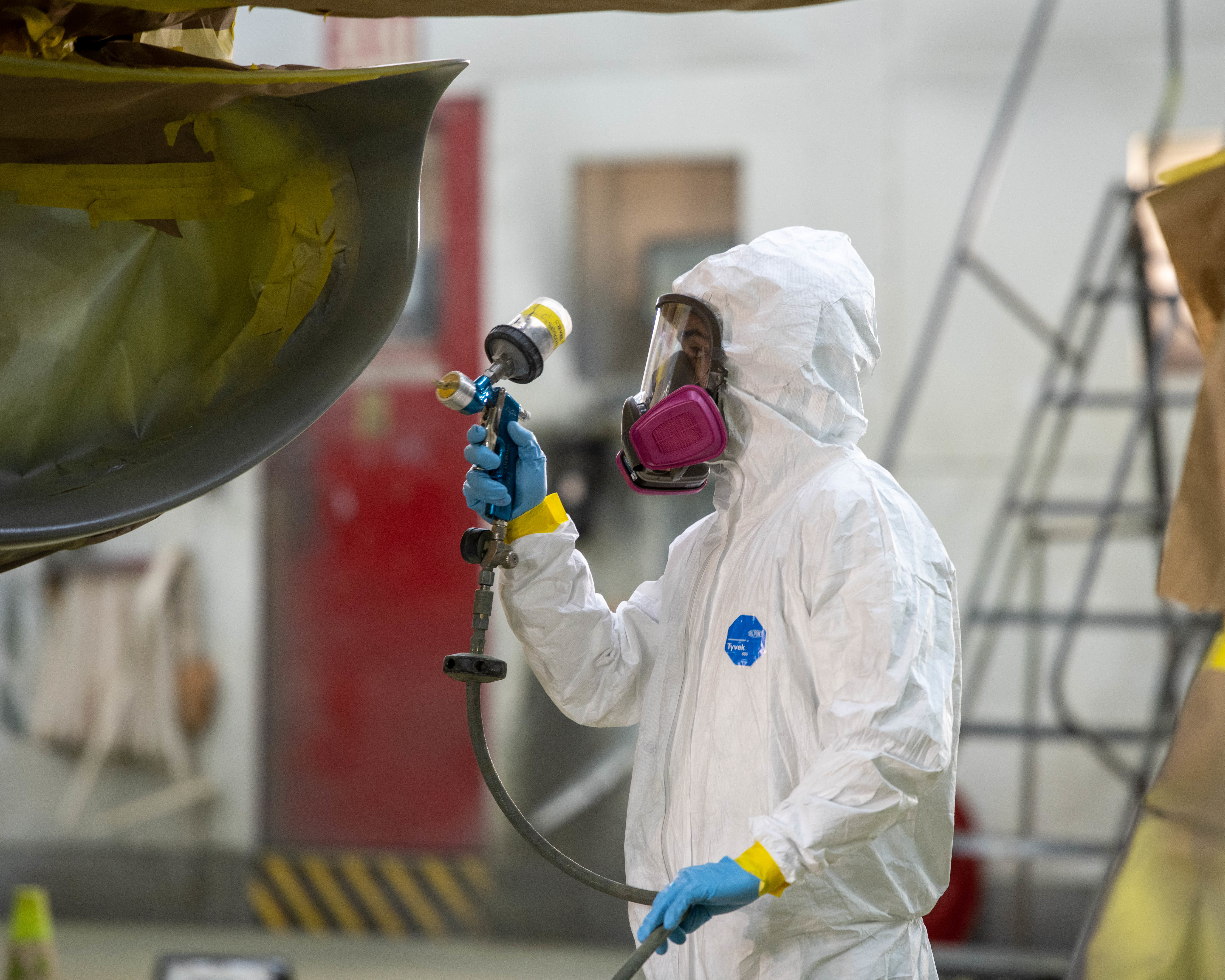 Luke changes F-16 paint scheme to single color > Air Education and ...