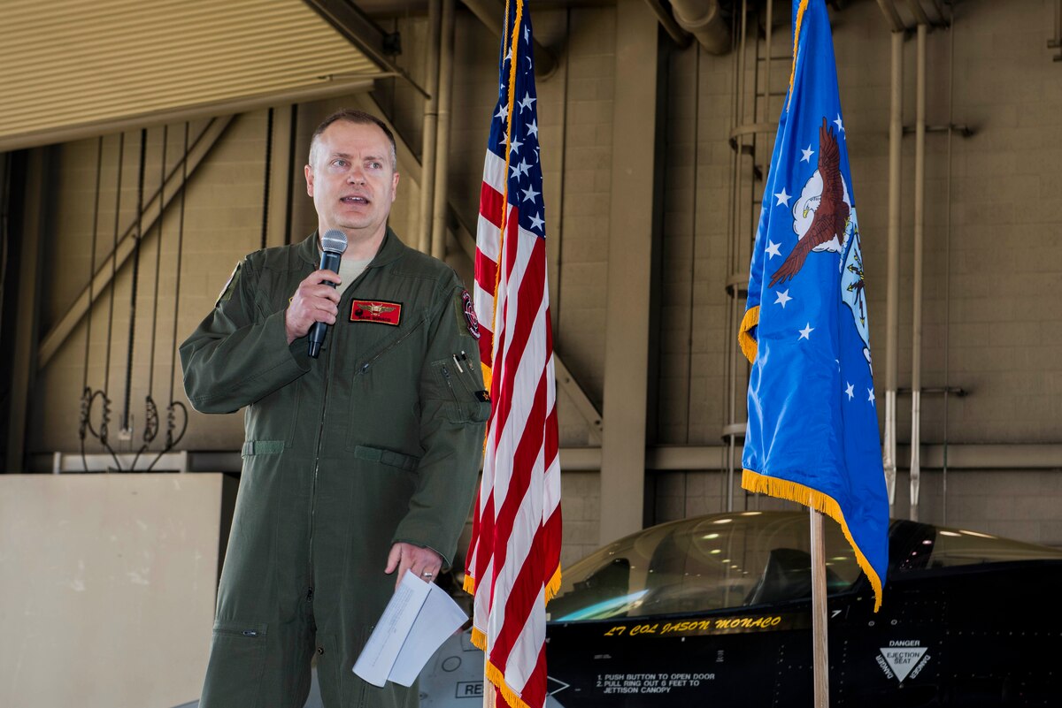 18th Aggressor Squadron welcomes new commander > Eielson Air Force Base ...