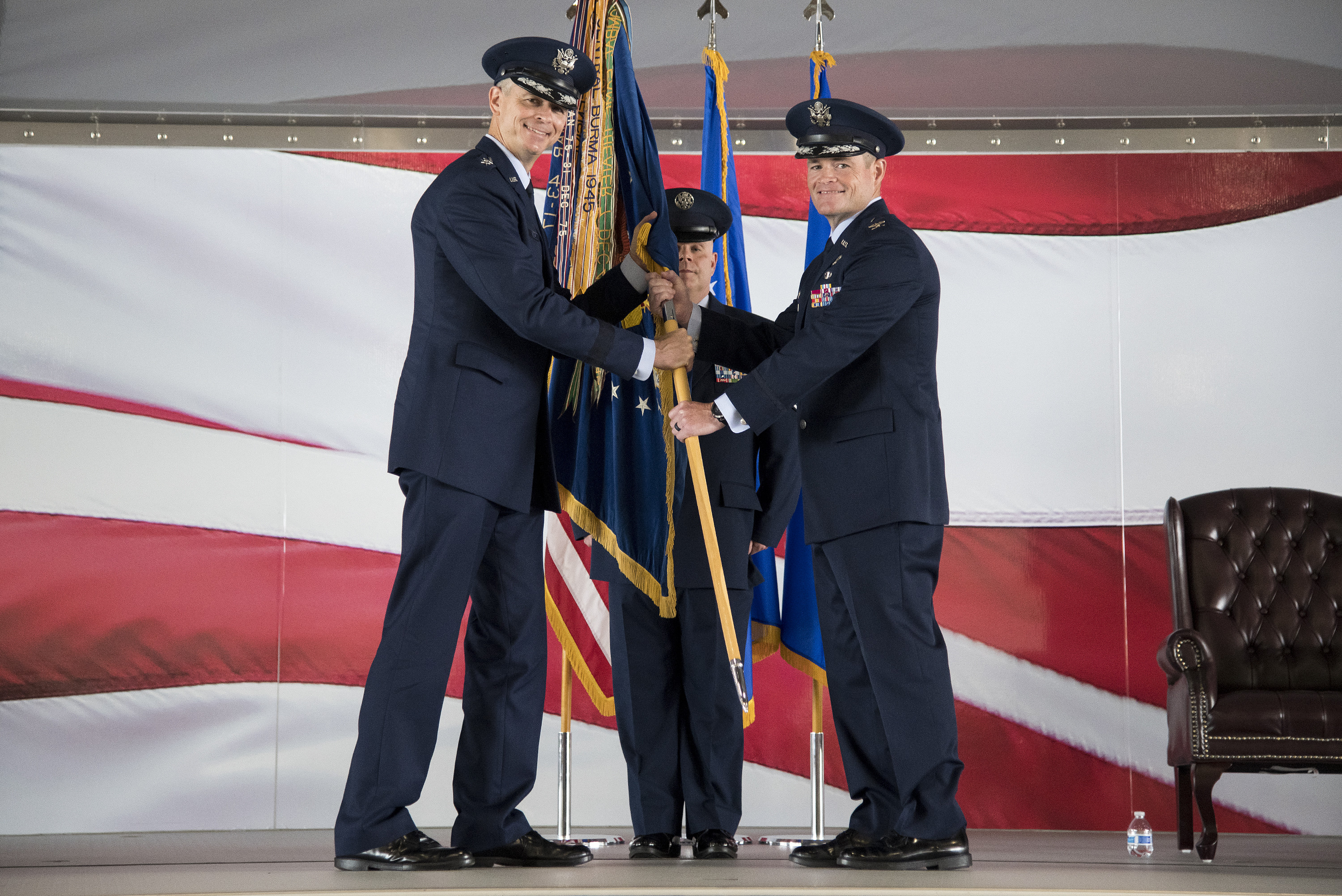 12th FTW welcomes new commander > 12th Flying Training Wing > Article ...