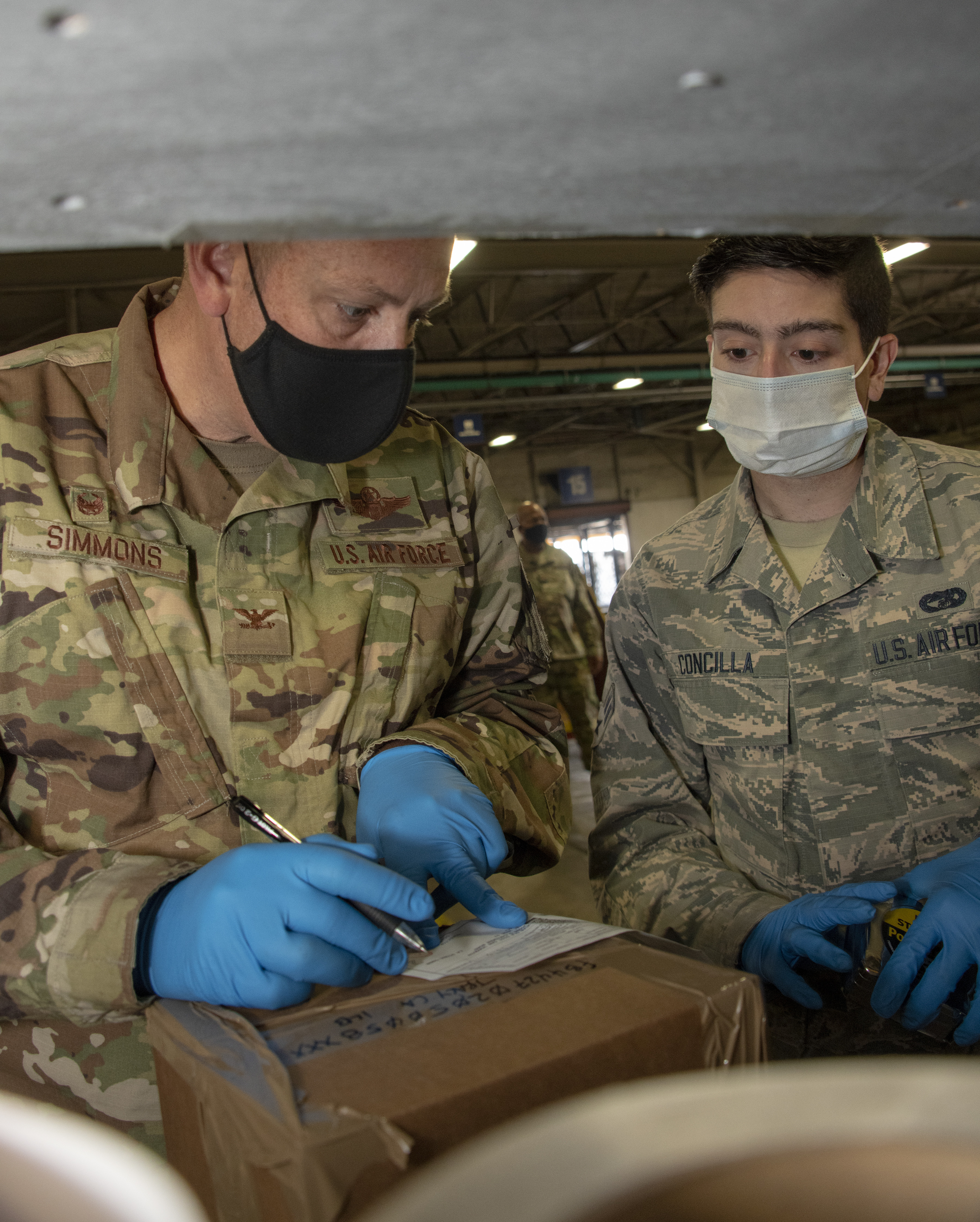 Leadership Rounds: 60th APS > Travis Air Force Base > Display