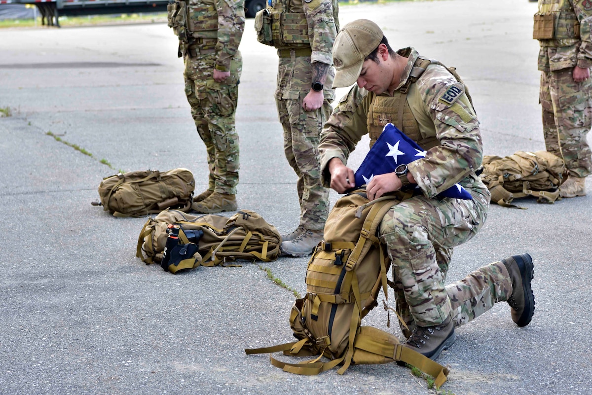 EOD Airmen ruck to Arctic Circle > Eielson Air Force Base > Display