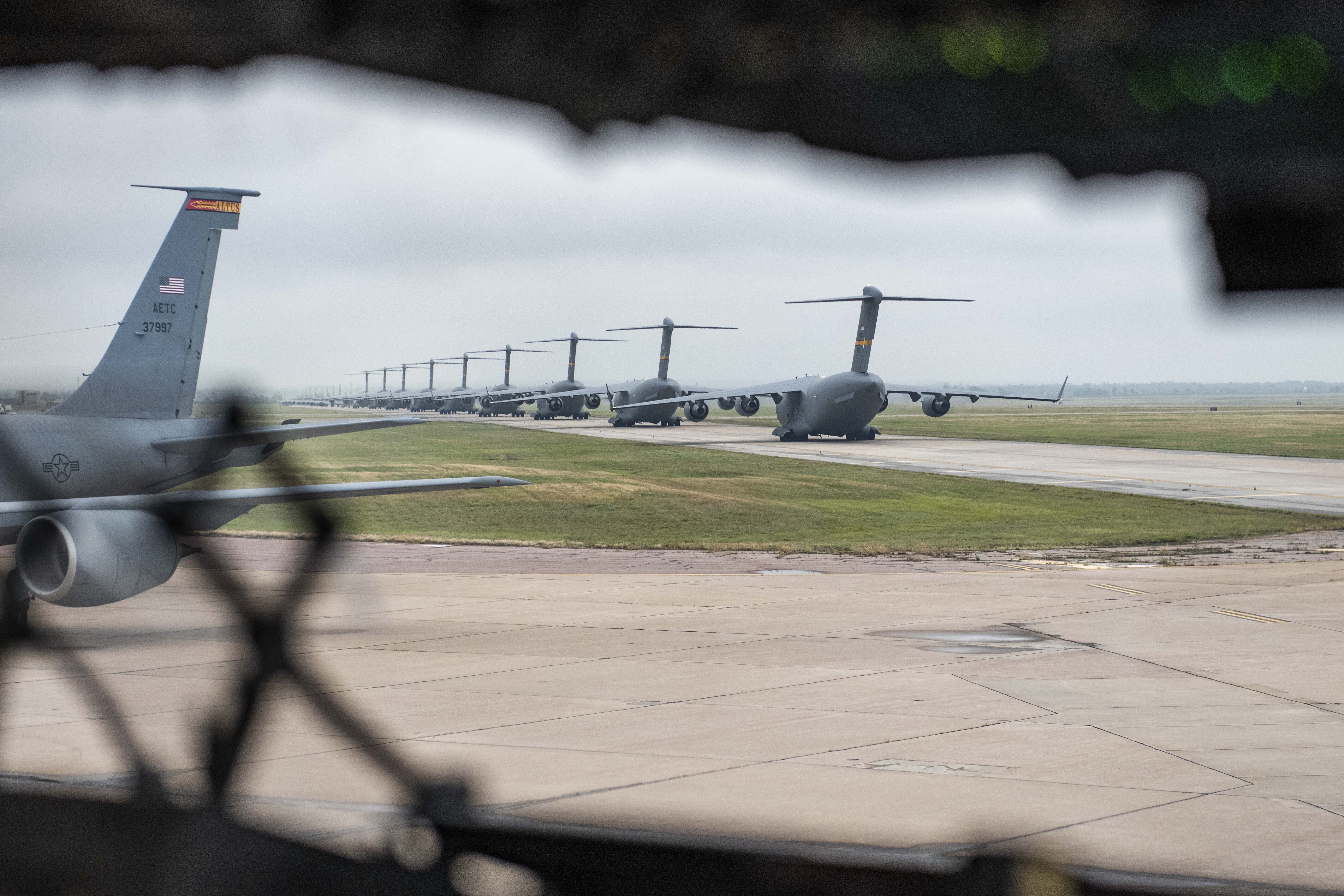 Mighty 97th conducts large formation exercise > Air Mobility Command ...