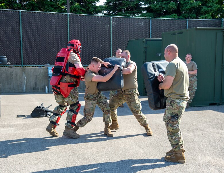 Airmen Go Through Riot Control Training > 133rd Airlift Wing > Article ...