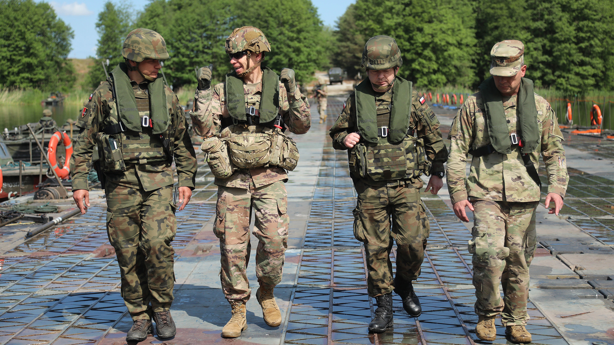 Polish, U.S. Allies conduct joint river crossing mission