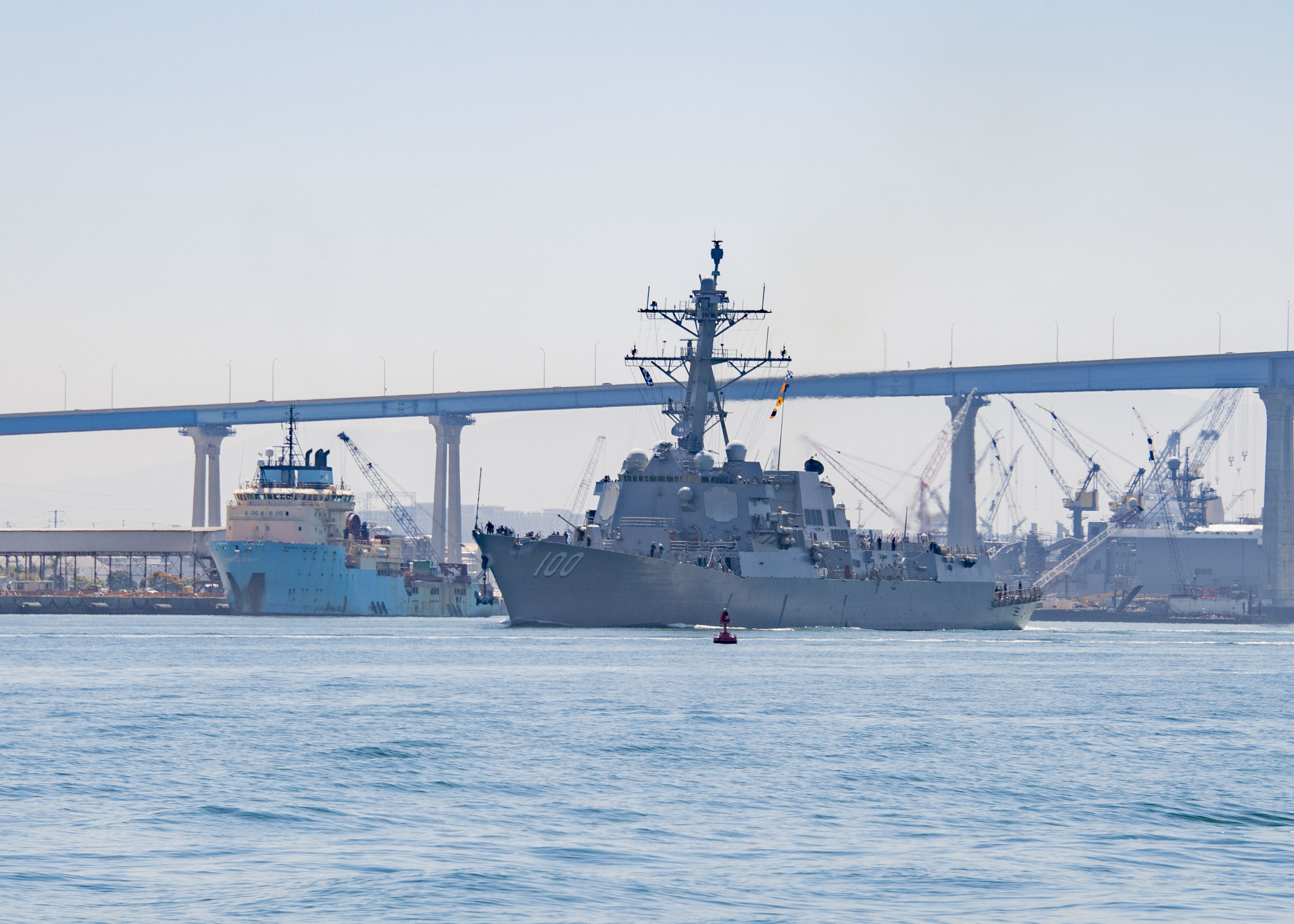 USS Kidd Departs on Deployment > United States Navy > display-pressreleases