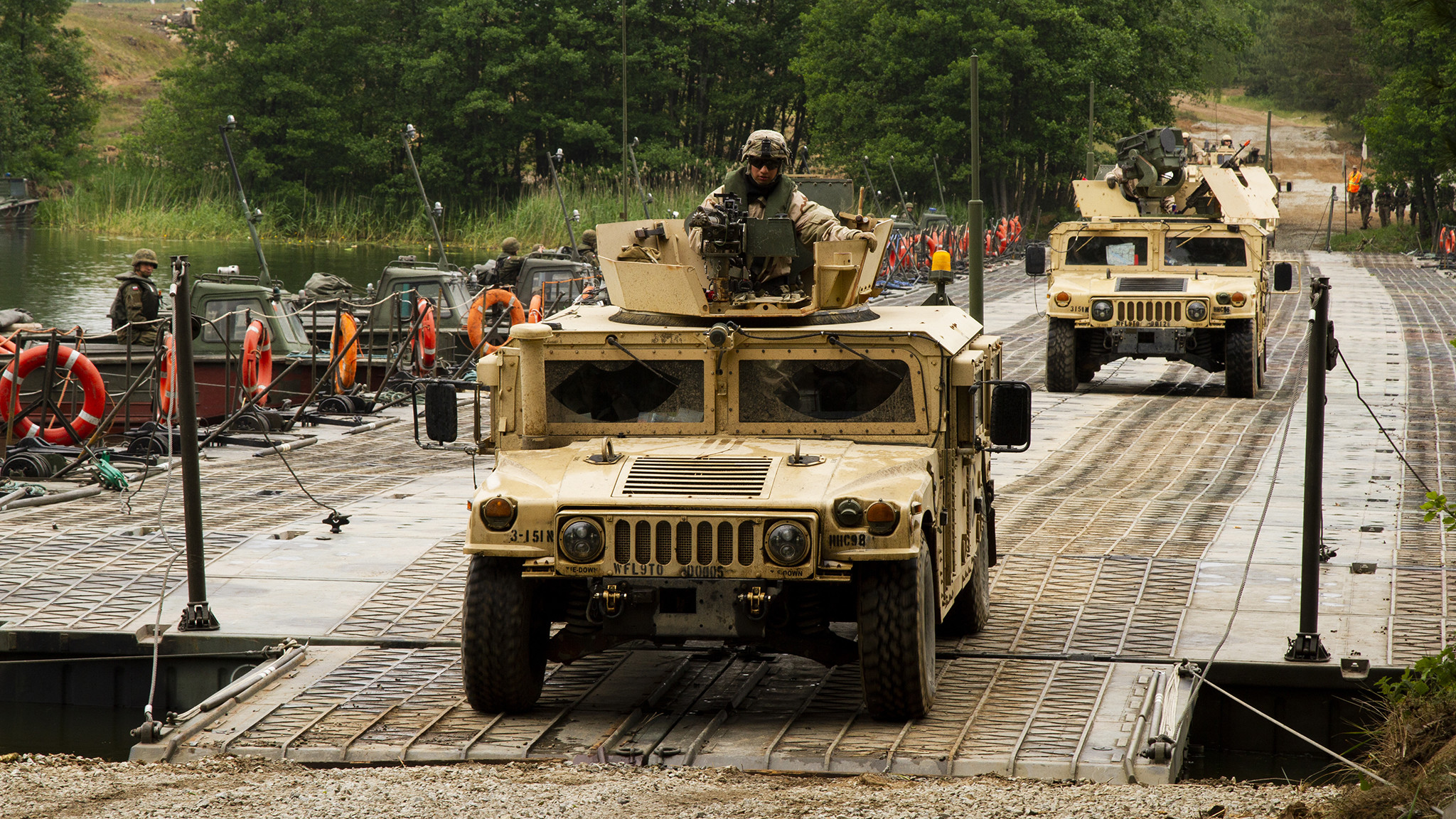 3rd Infantry Division conducts river crossing training