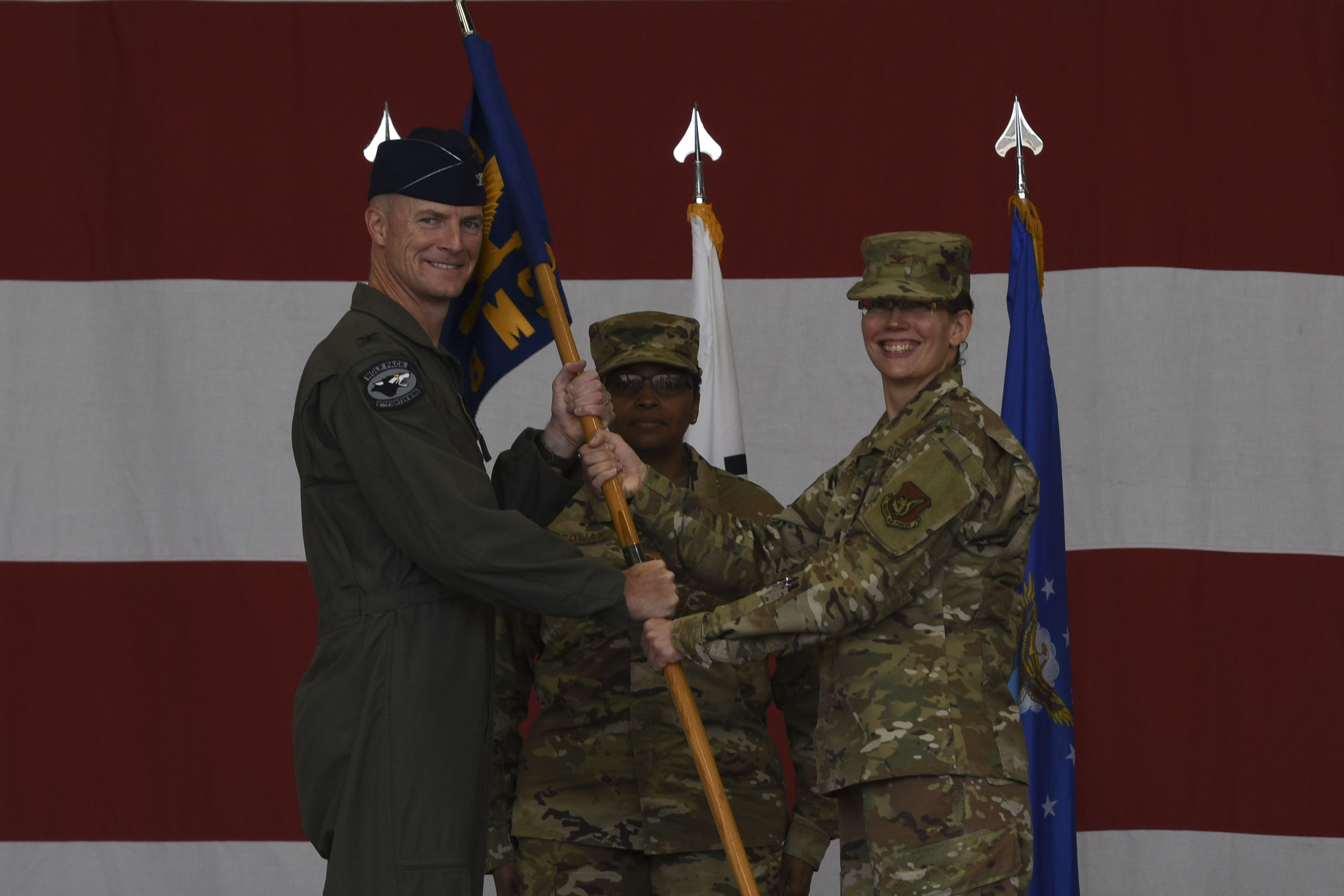 8FW commander hosts group changes of command > Kunsan Air Base ...