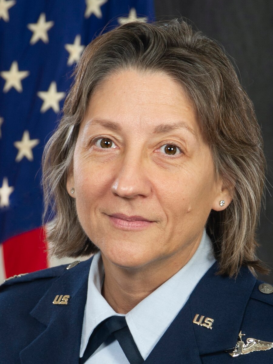 Former Doctors Without Borders physician takes command of 71st Medical ...