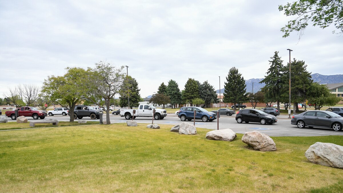 75th Medical Group runs drive-thru COVID-19 testing for deployers ...