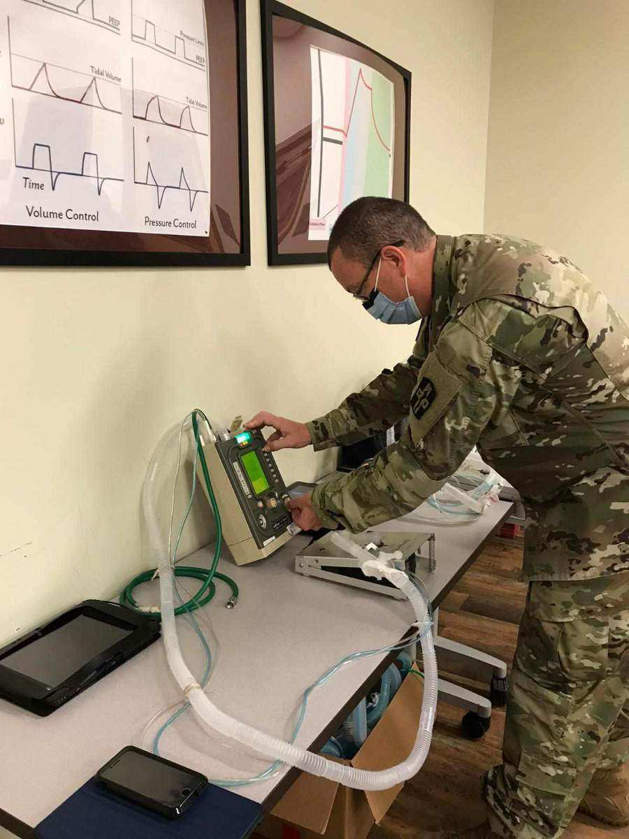 Black Hawk, black out and dunk tank: 2 Army Reserve Soldiers complete ...