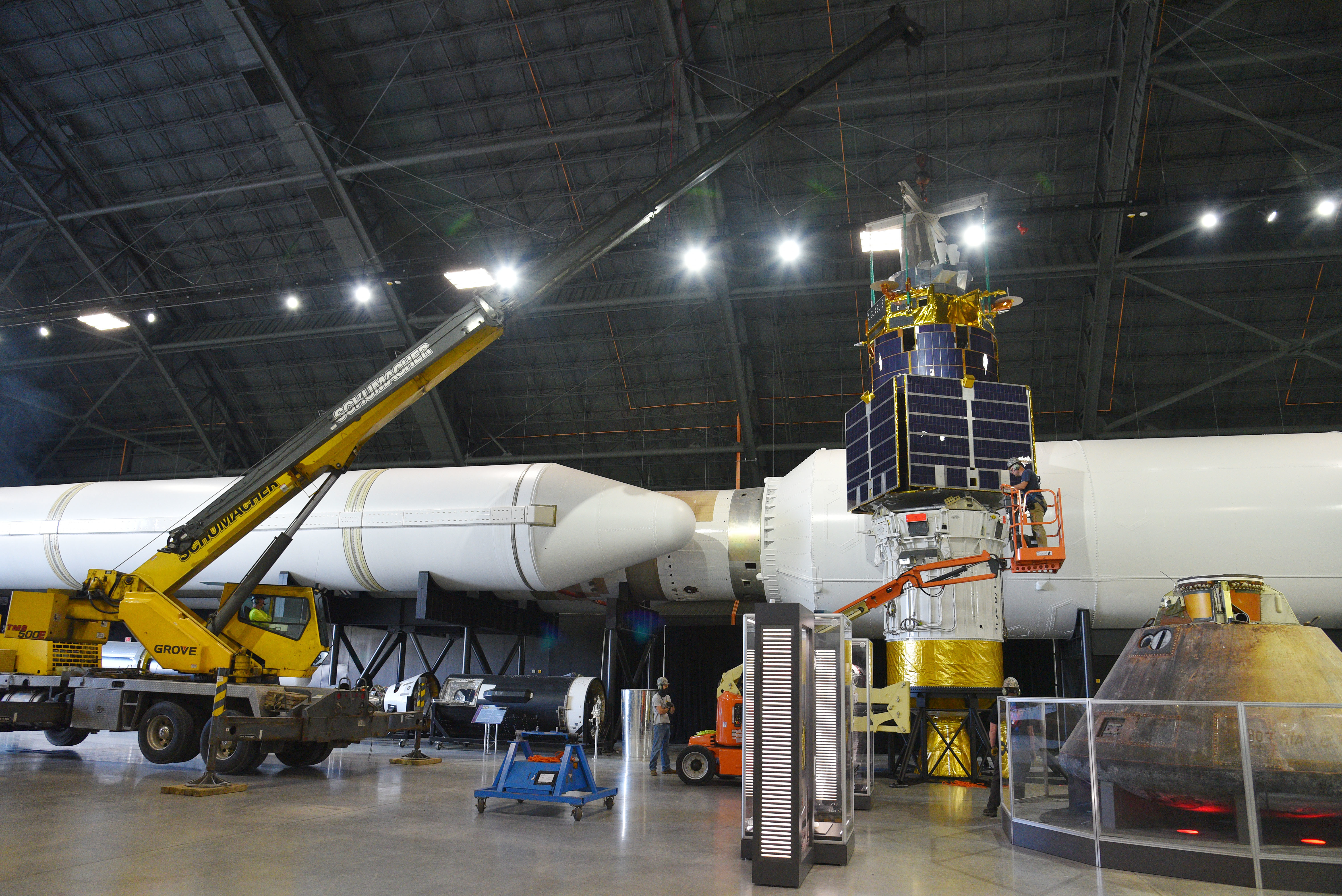 National Museum USAF adds new GPS, DSP Satellite Exhibit > Robins Air ...