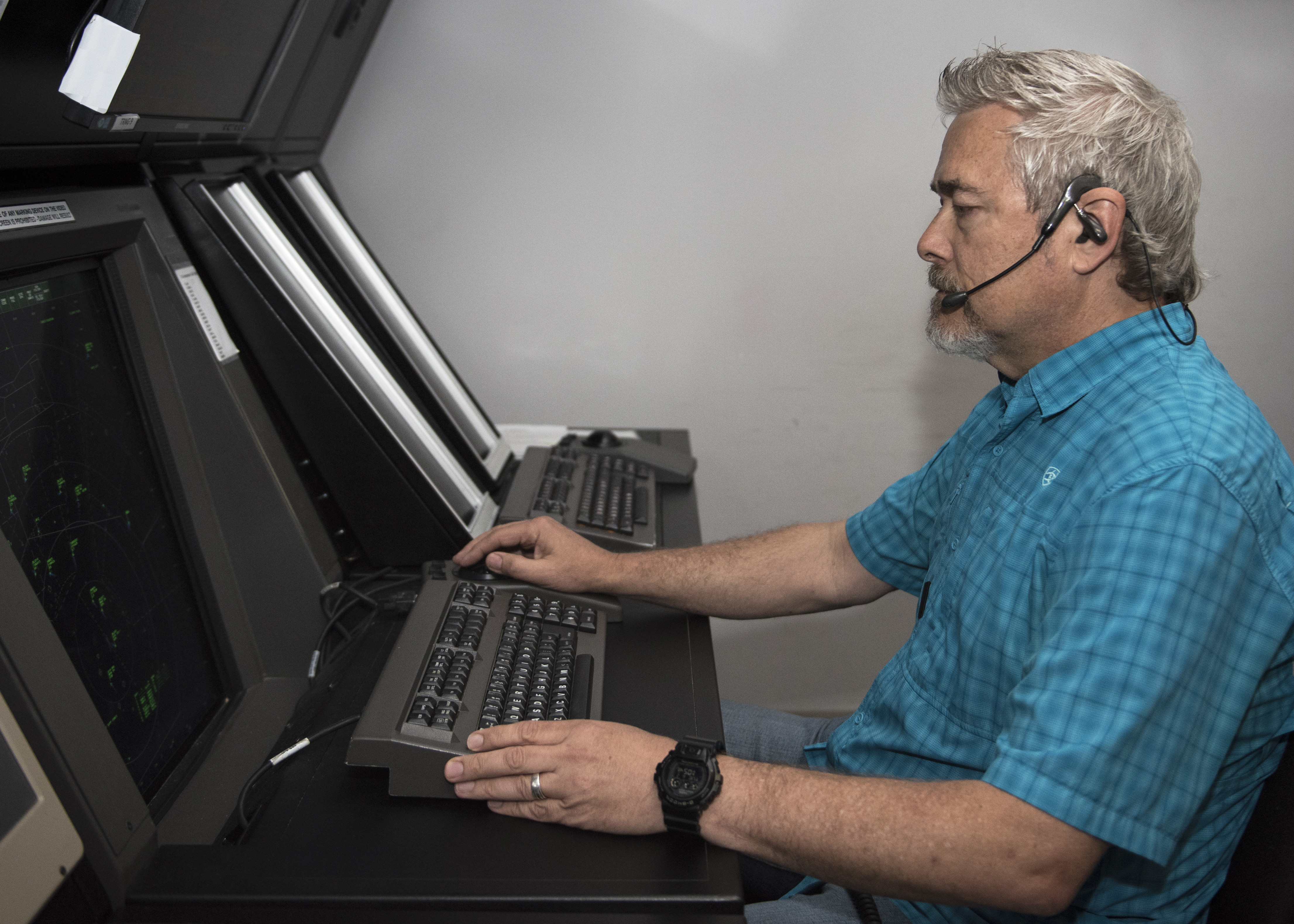 80th OSS controller at ENJJPT earns prestigious aviation safety award ...