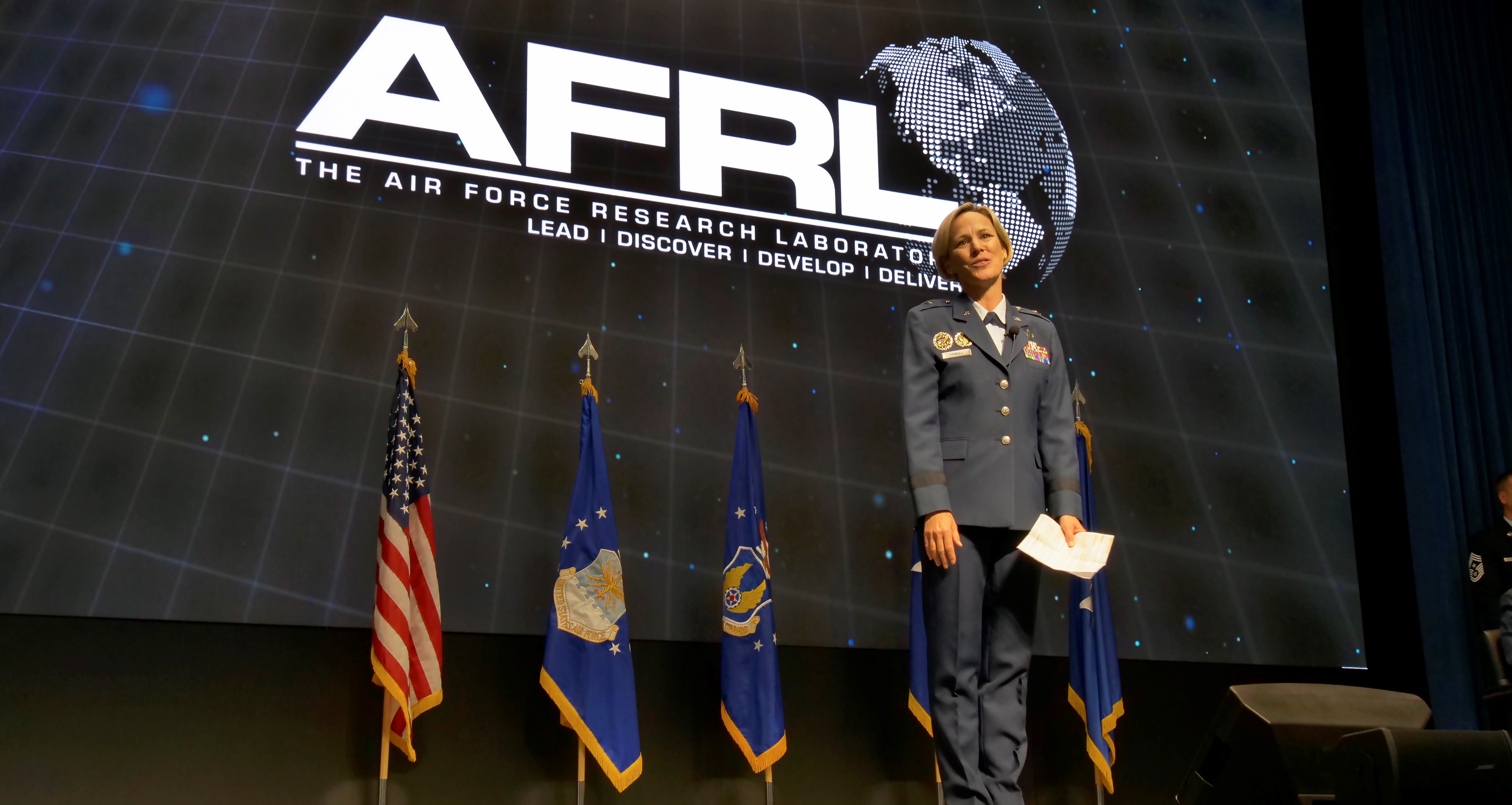 Air Force Research Laboratory welcomes new commander > Wright-Patterson ...