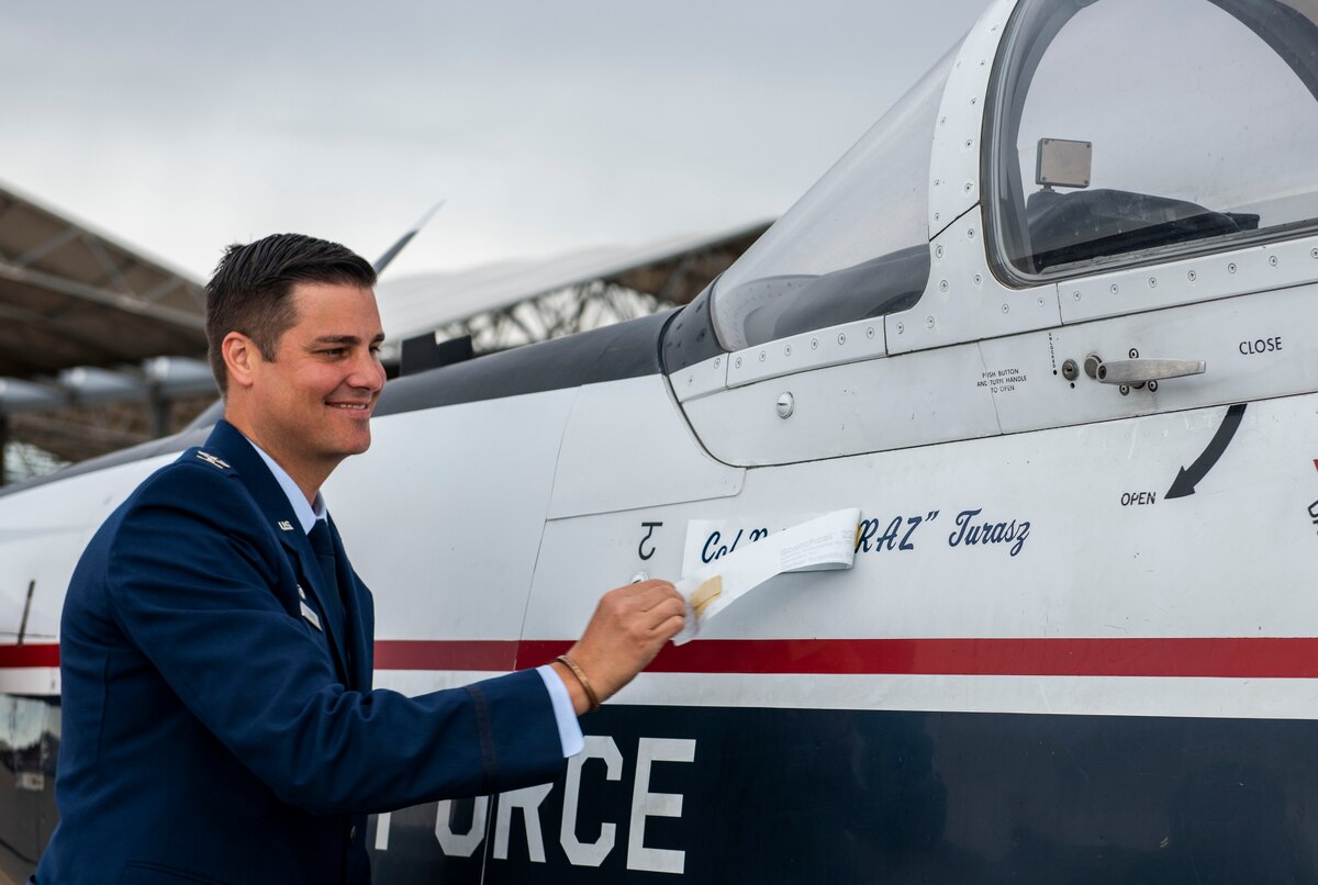 Turasz takes command of 71st Operations Group > Vance Air Force Base > News