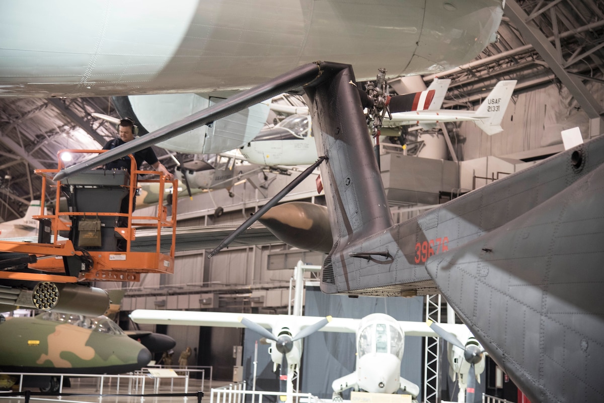 Sikorsky CH-3E > National Museum of the United States Air Force™ > Display