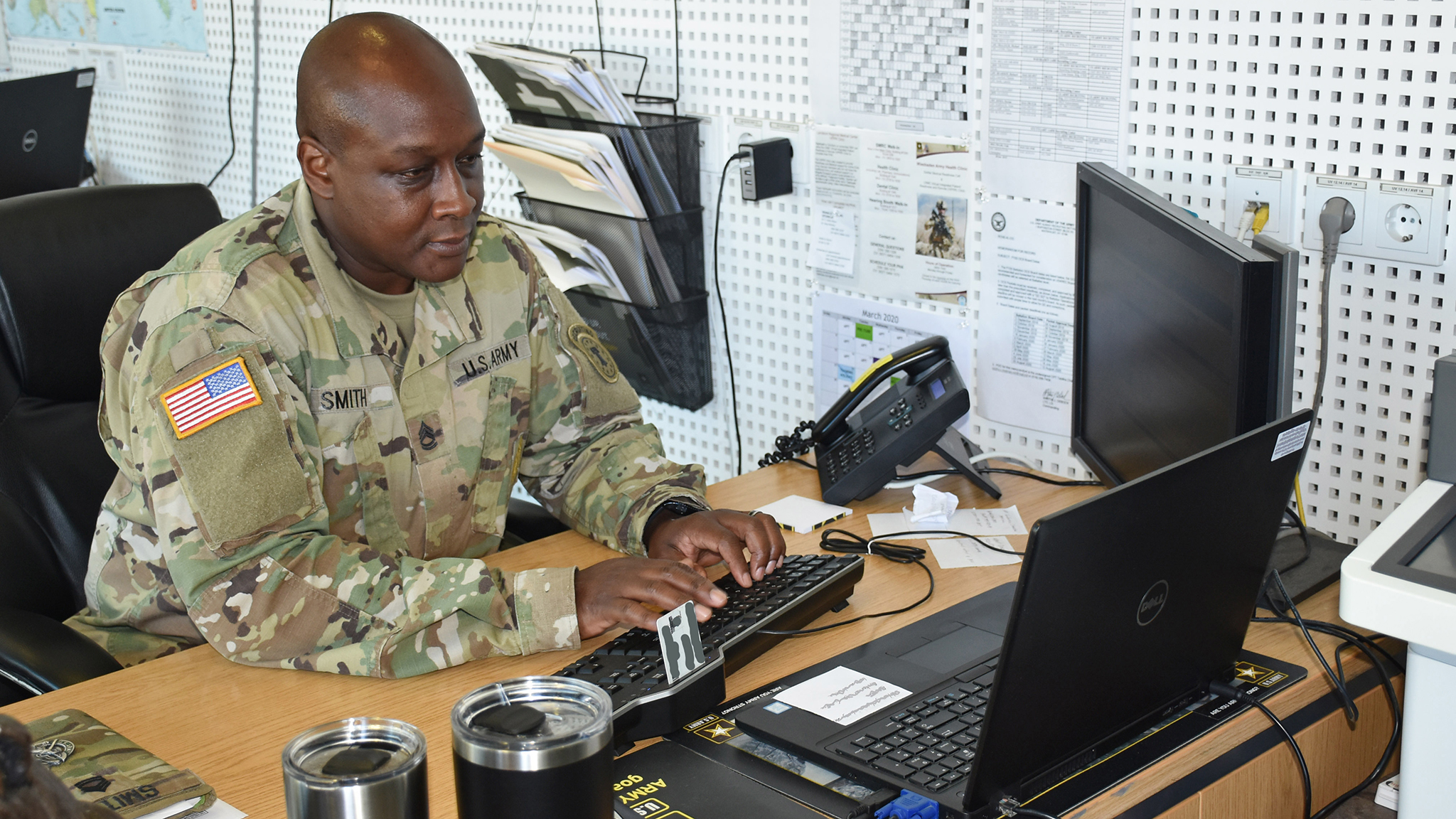 Army Hiring Days: Wiesbaden ‘super recruiters’