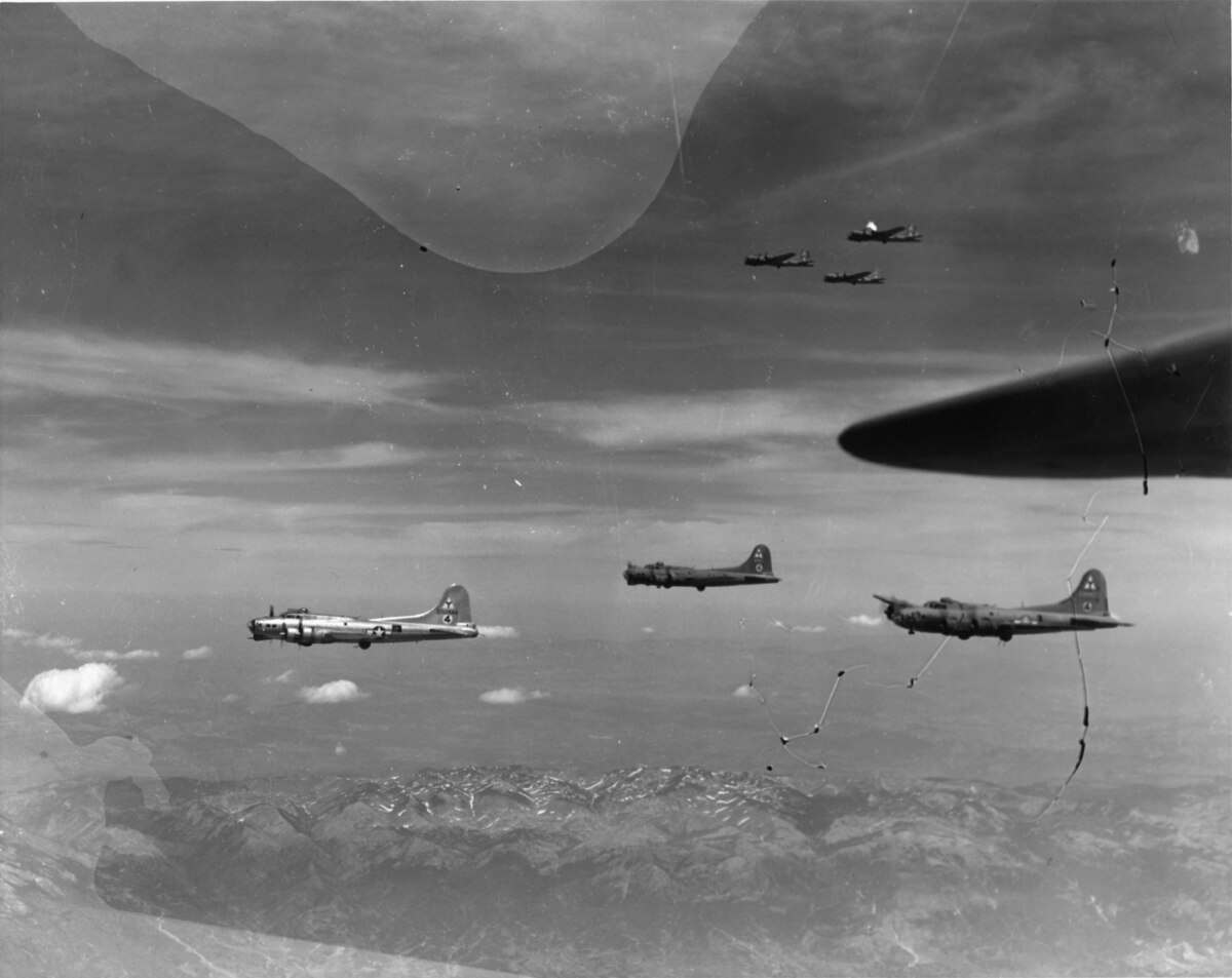 The “Triangle Y” behind Mobility’s Hometown > Air Education and ...