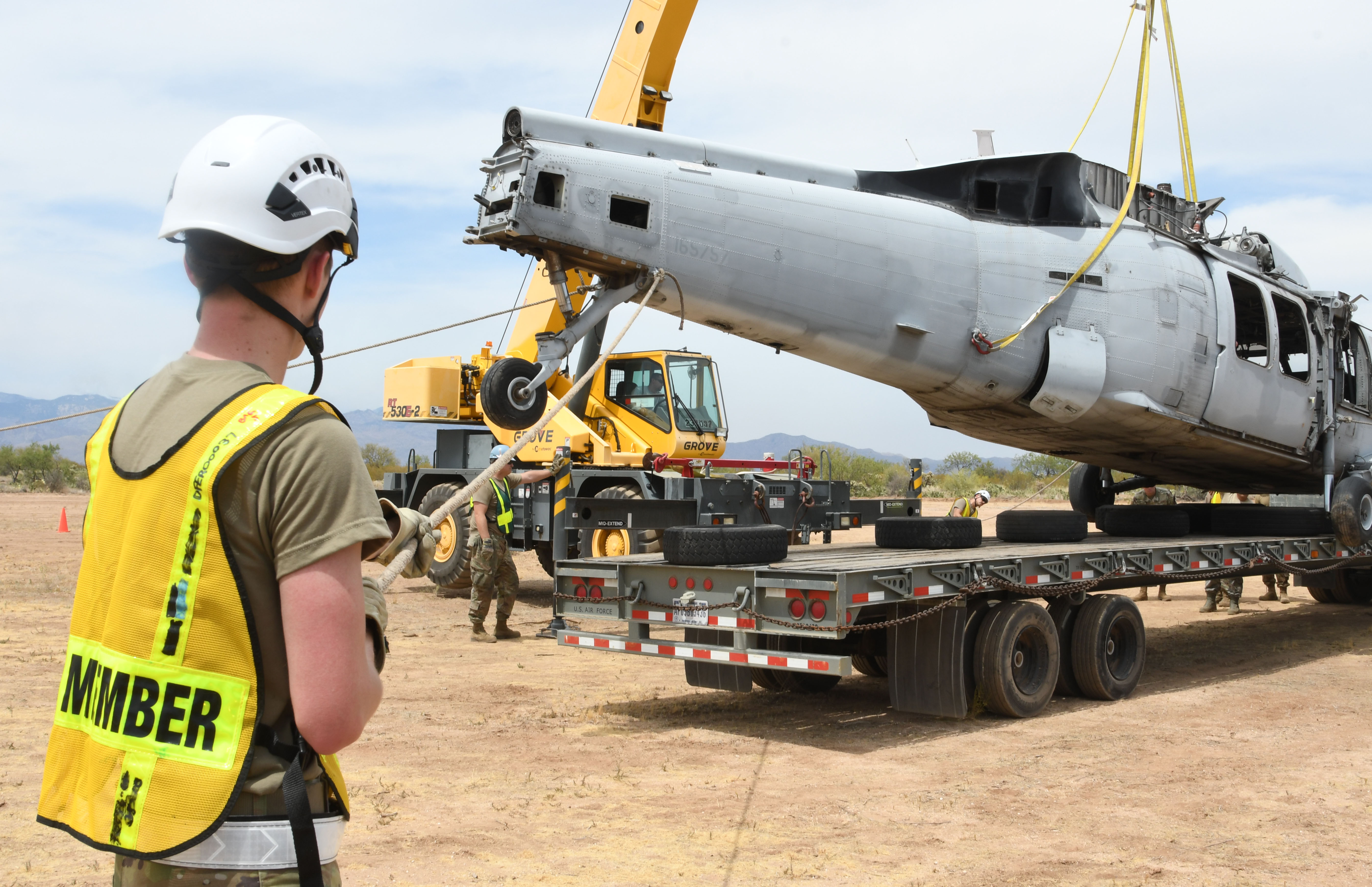 Simulated Crash Site Training > Air Force Safety Center > Article Display
