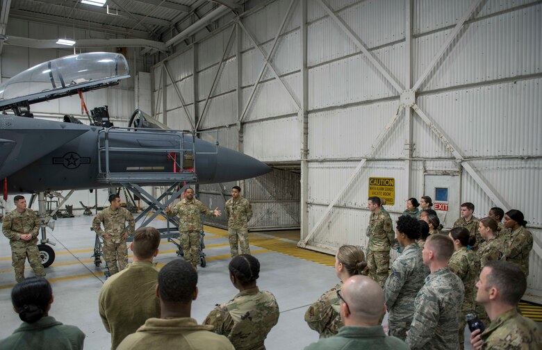 4MDG Learns About Flightline Operations > Seymour Johnson Air Force ...