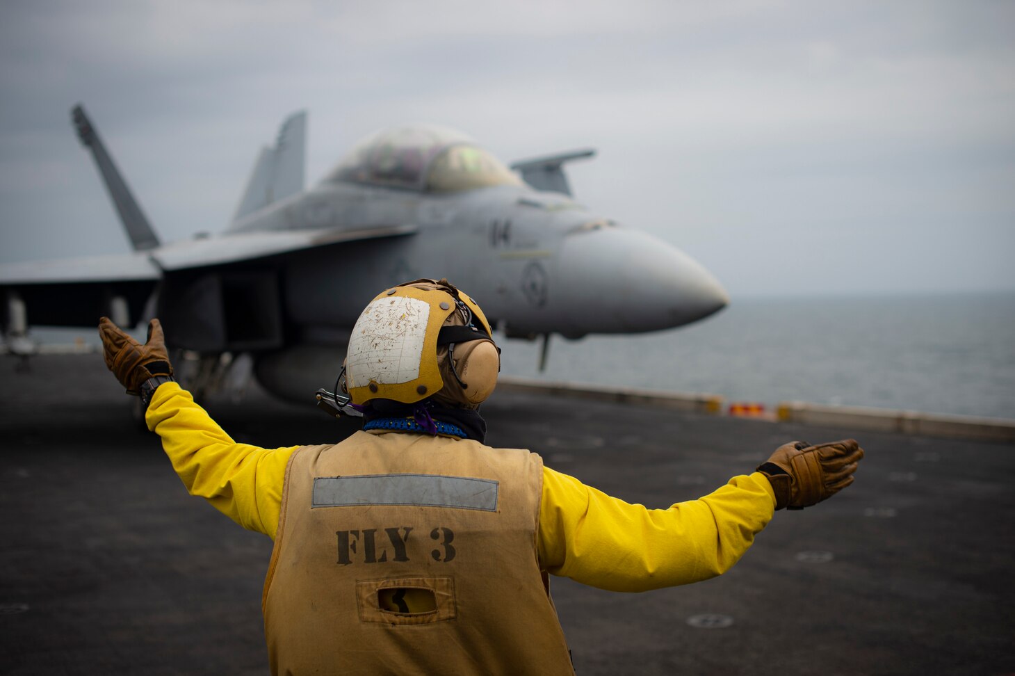 Navy Consolidates COVID-19 Prevention Policies in NAVADMIN 080/20 ...