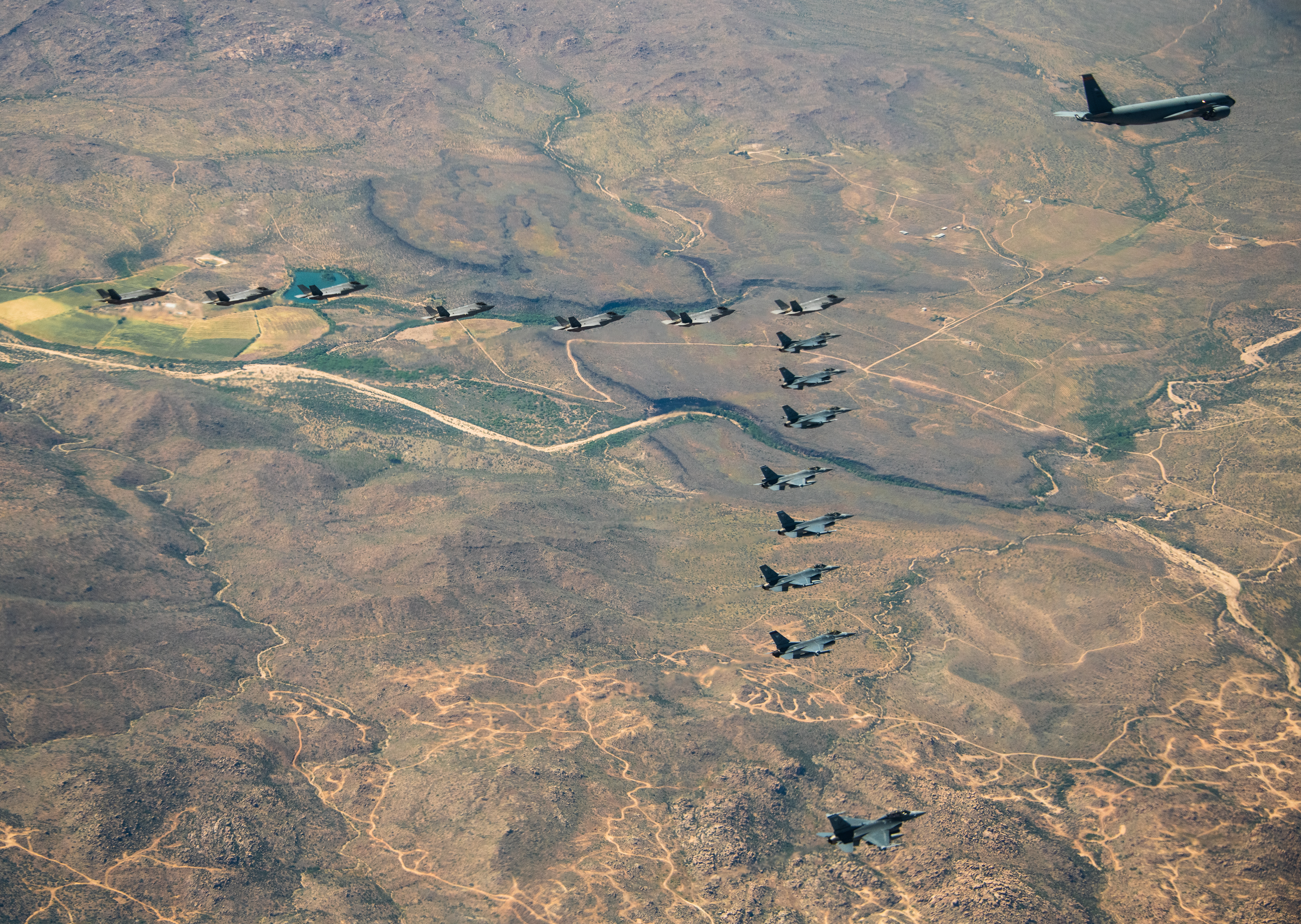 Luke, Arizona ANG salute Phoenix > 944th Fighter Wing > Article Display