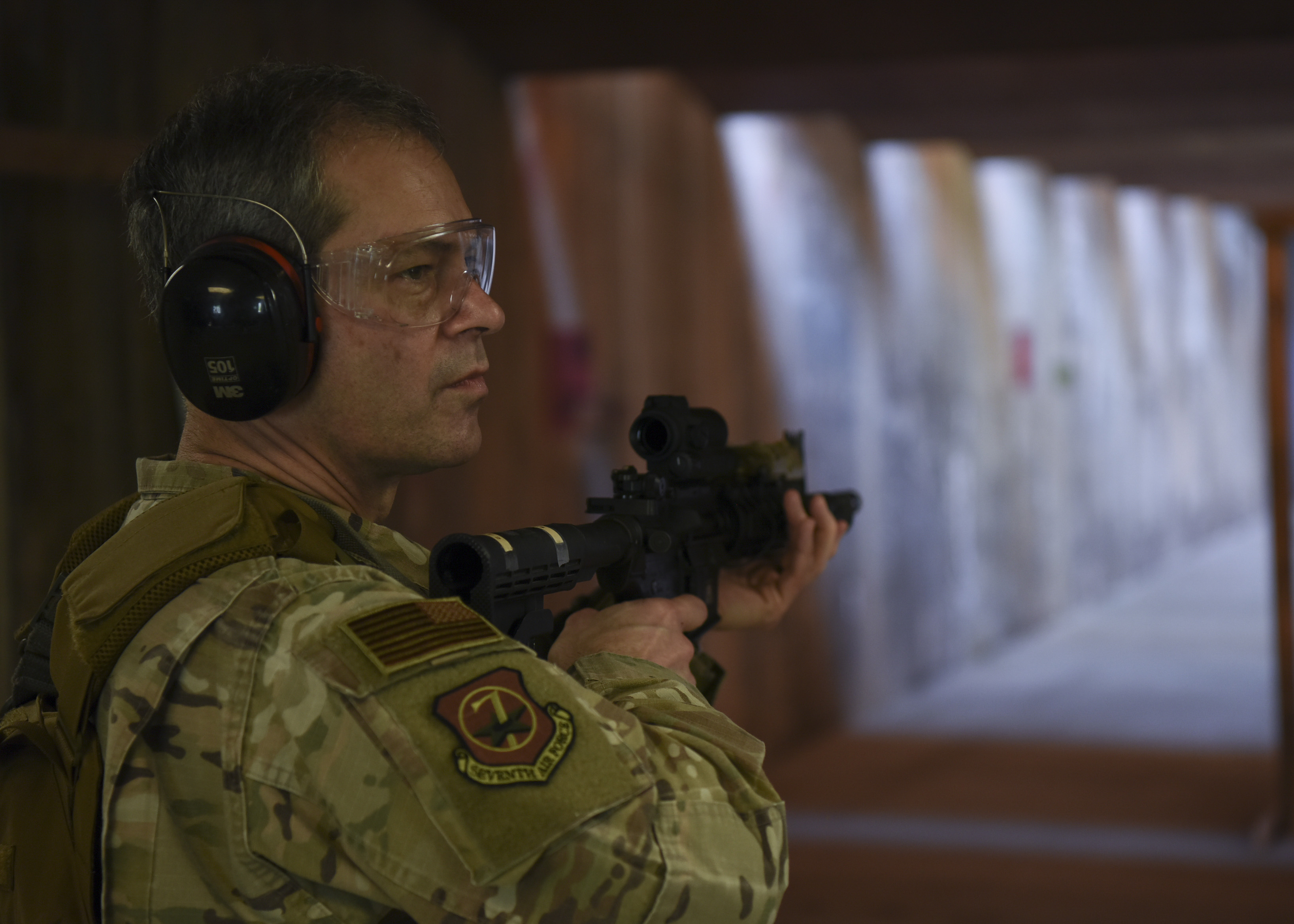 7th Air Force commander receives mission update from Wolf Pack ...