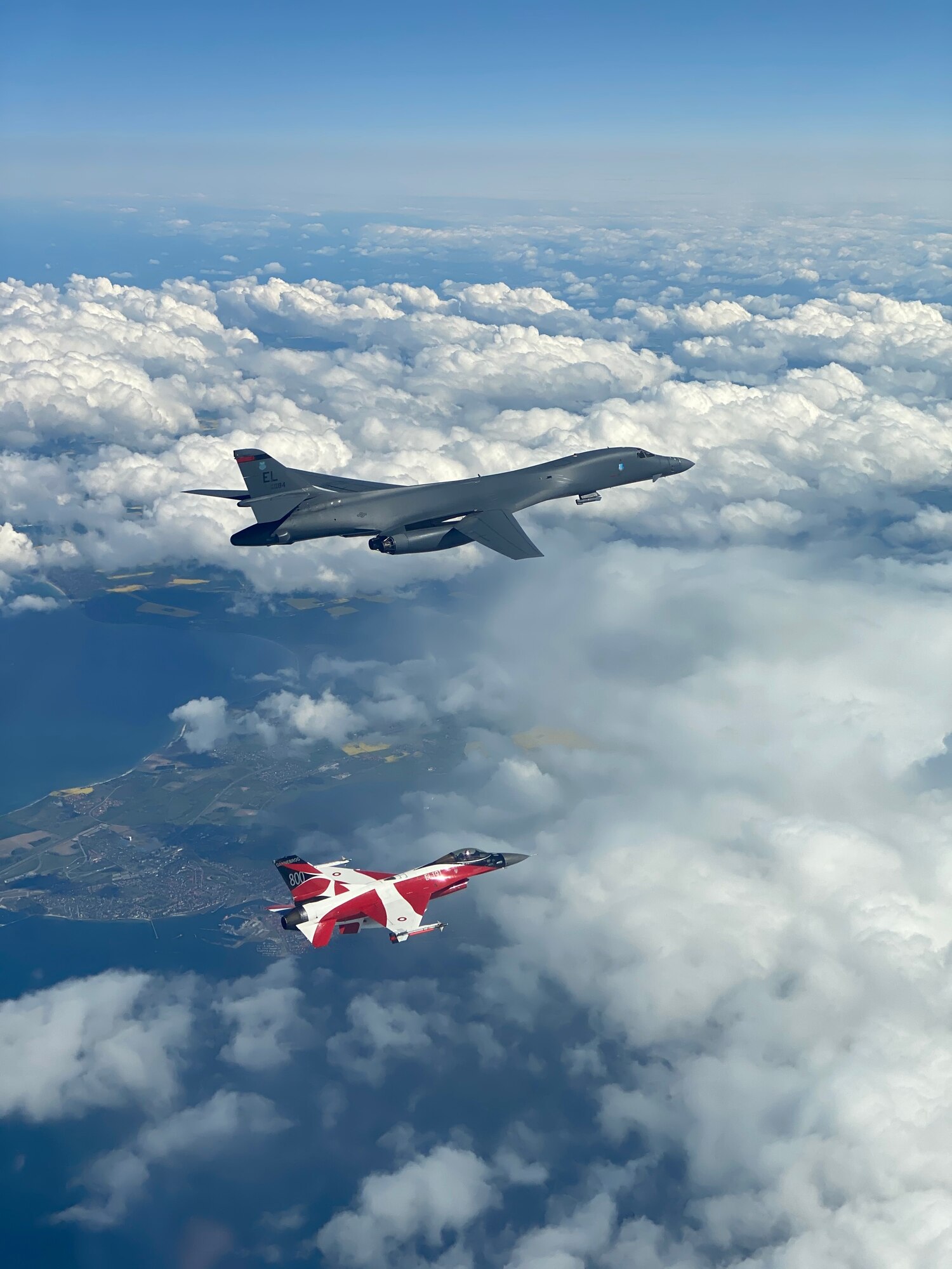 Bomber Task Force conducts Baltic mission with B-1 Lancers > U.S. Air ...