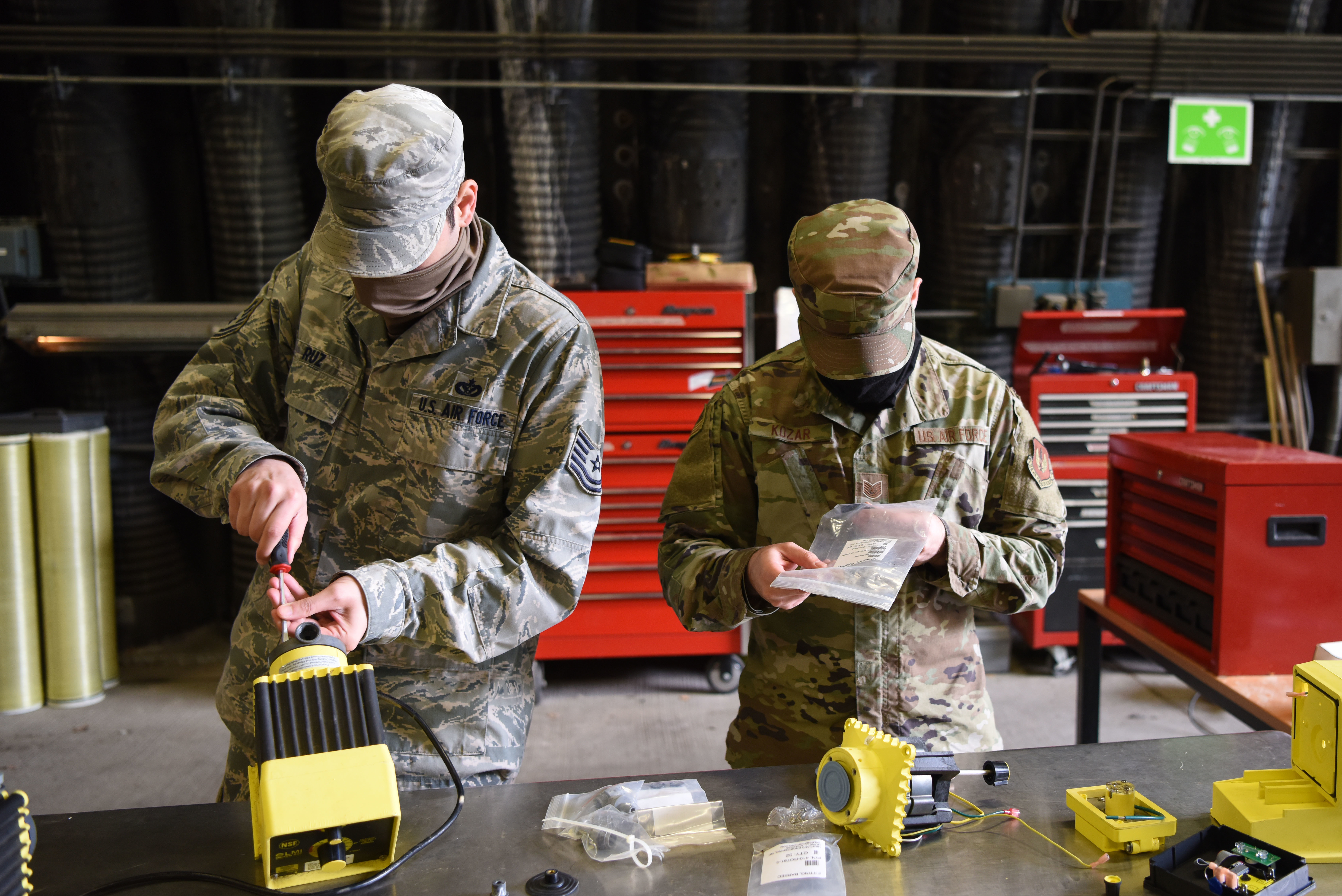 786 CES perfects purifying proficiency > U.S. Air Forces in Europe ...