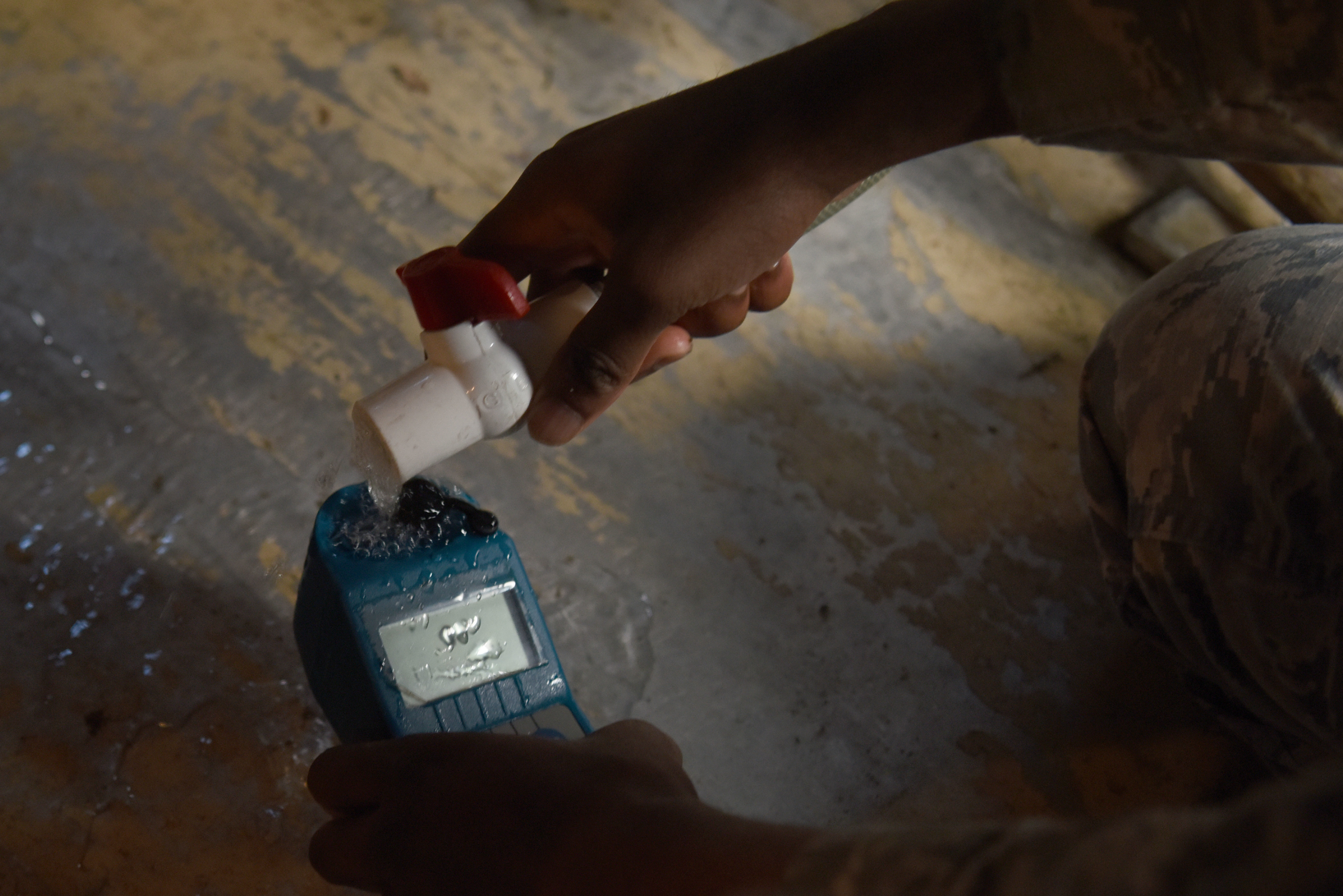 786 CES perfects purifying proficiency > U.S. Air Forces in Europe ...