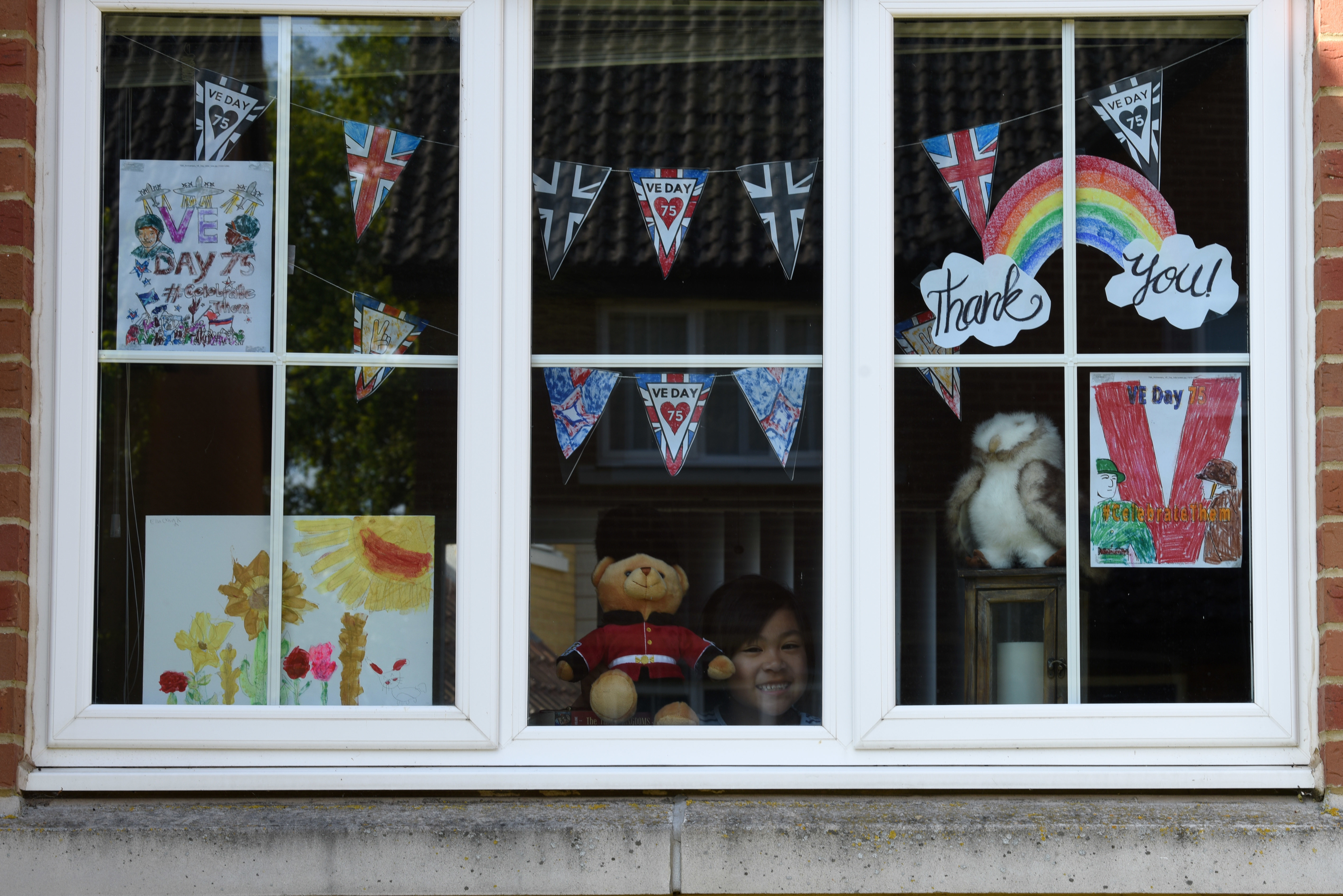 RAF Lakenheath commemorates VE Day 75th Anniversary with artwork ...