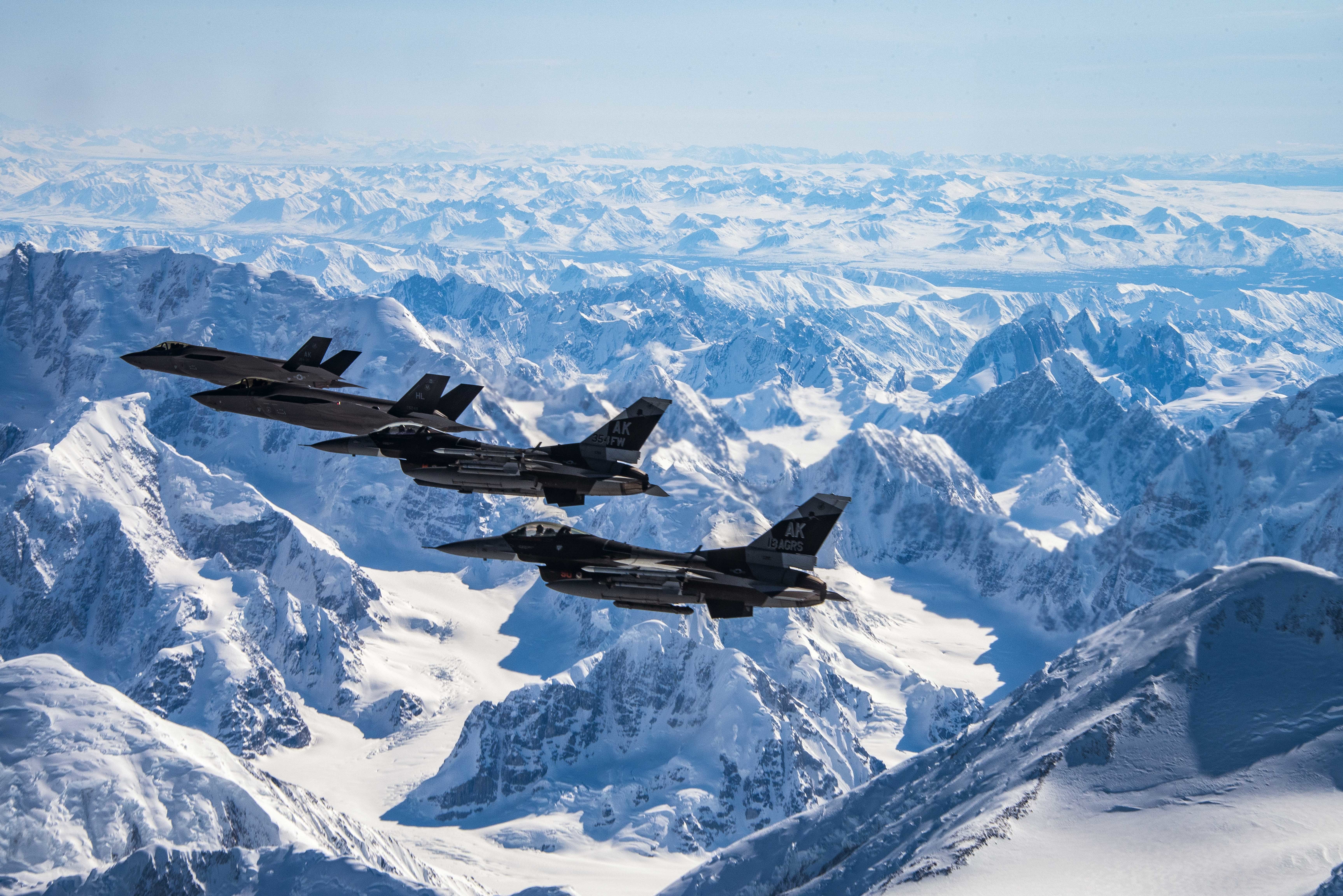 Eielson fighters unite in the sky > Eielson Air Force Base > Display