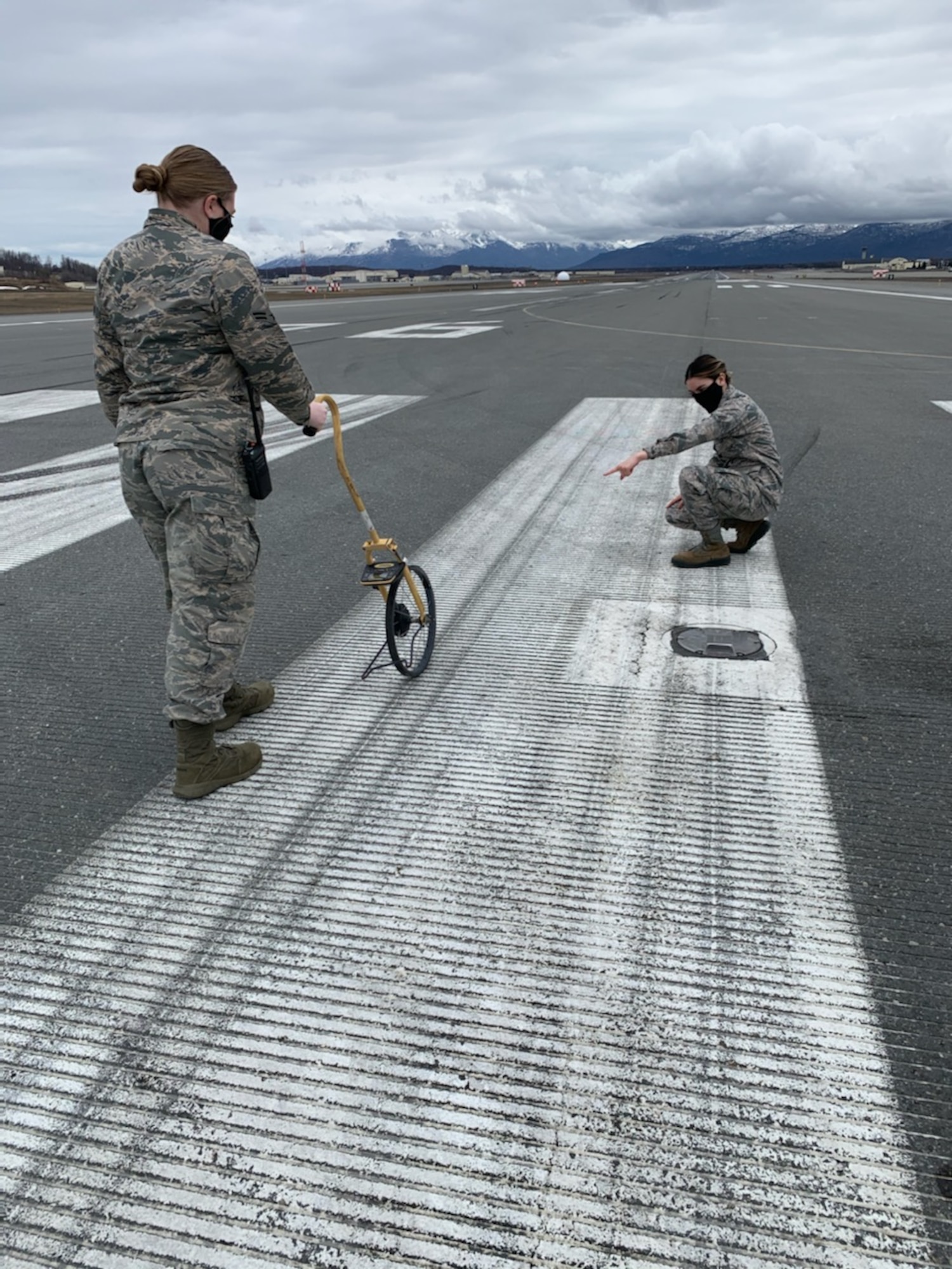Airfield management propels JBER flight ops amid pandemic > Joint Base ... Airfield management propels JBER flight ops amid pandemic > Joint Base ...