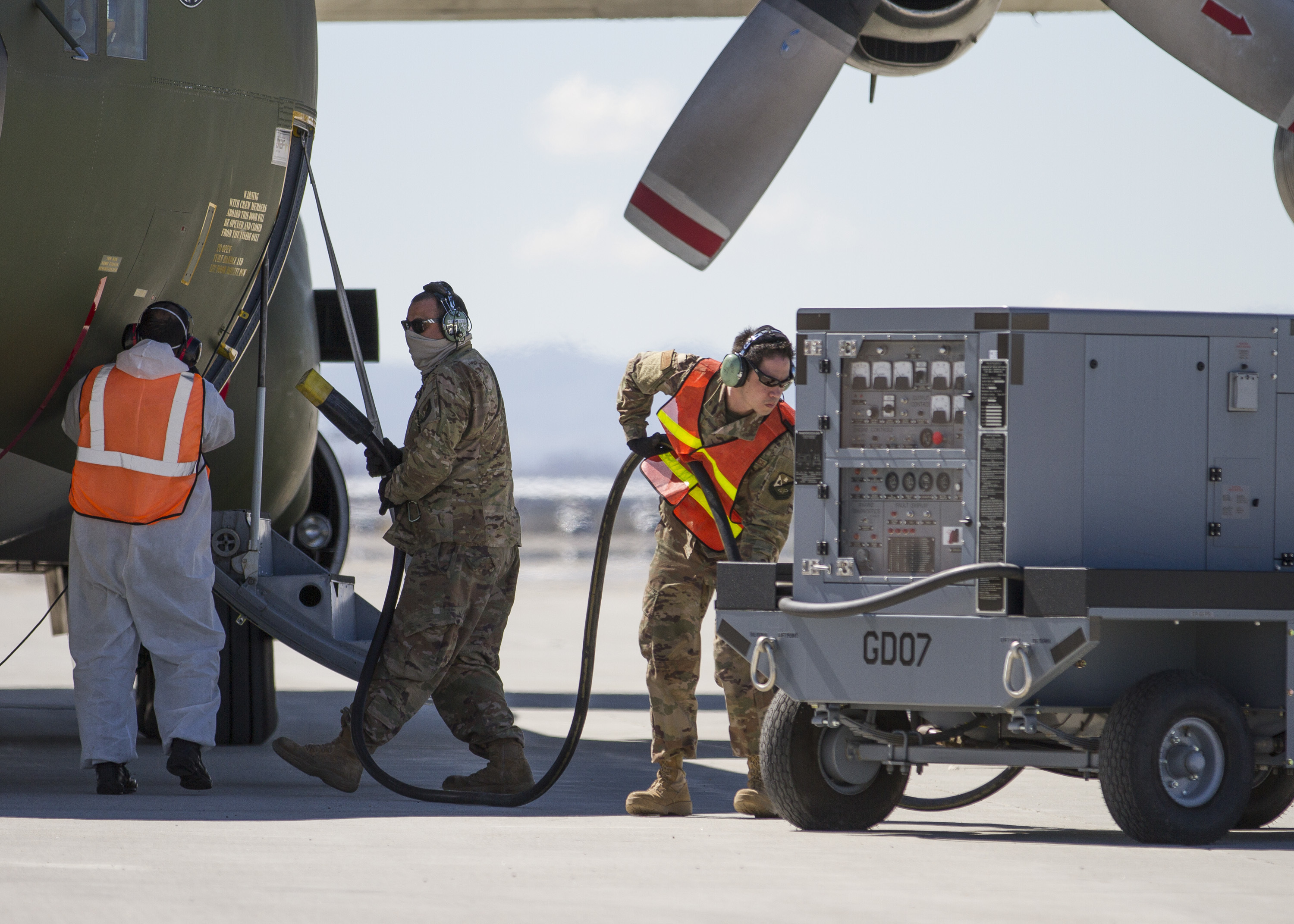 Utah Air National Guard assists getting humanitarian aid to Ecuador ...