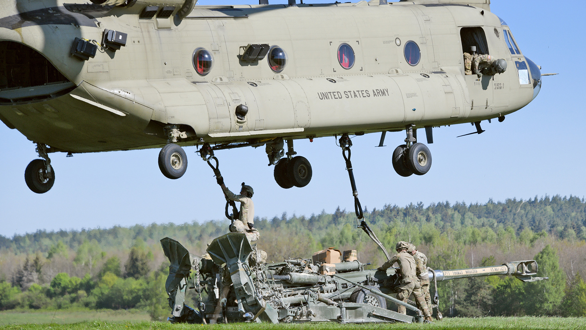 2nd Cavalry Regiment Air Assault Sling Load Training