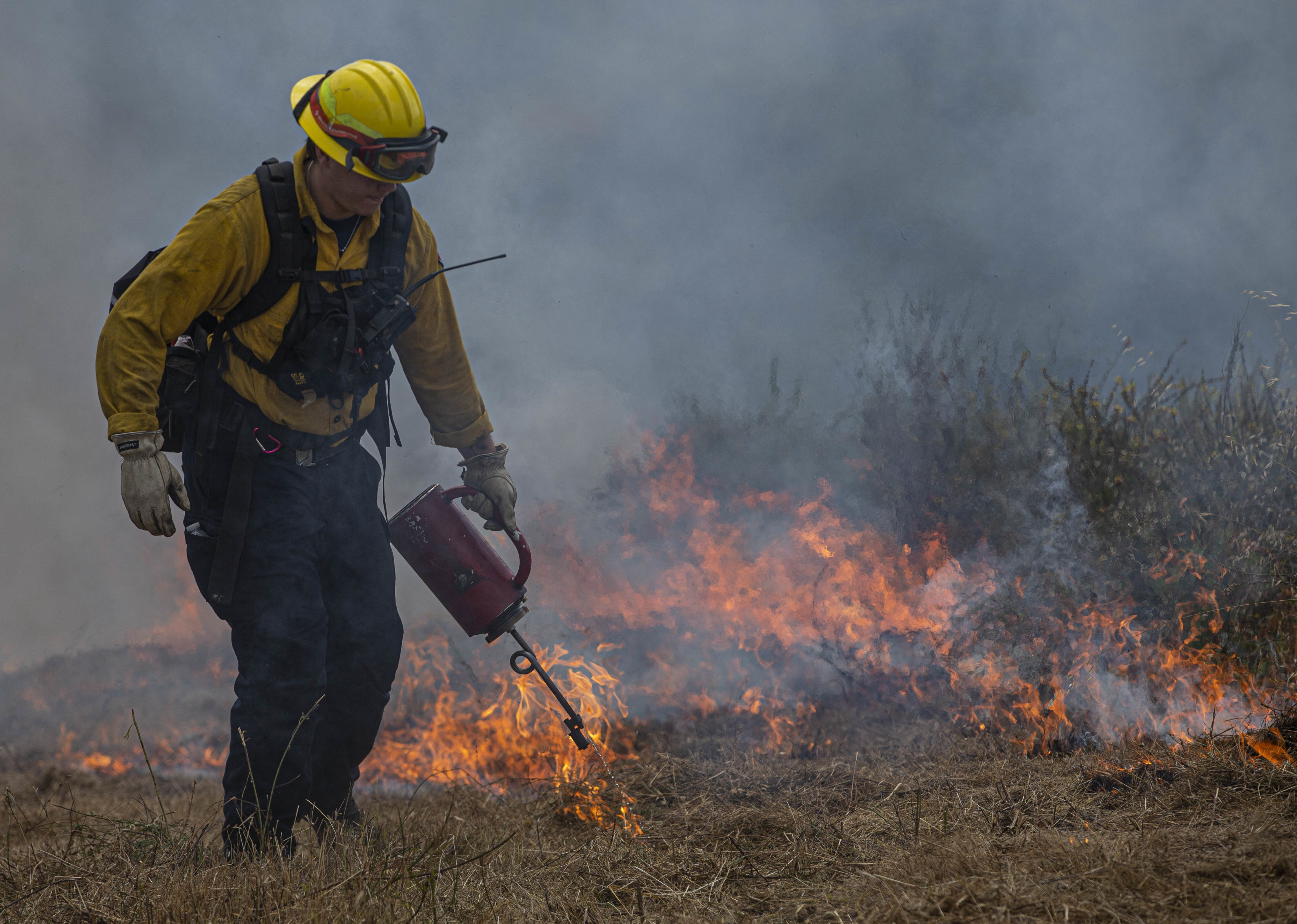 Pendleton fire department uses prescribed burns to help environment ...