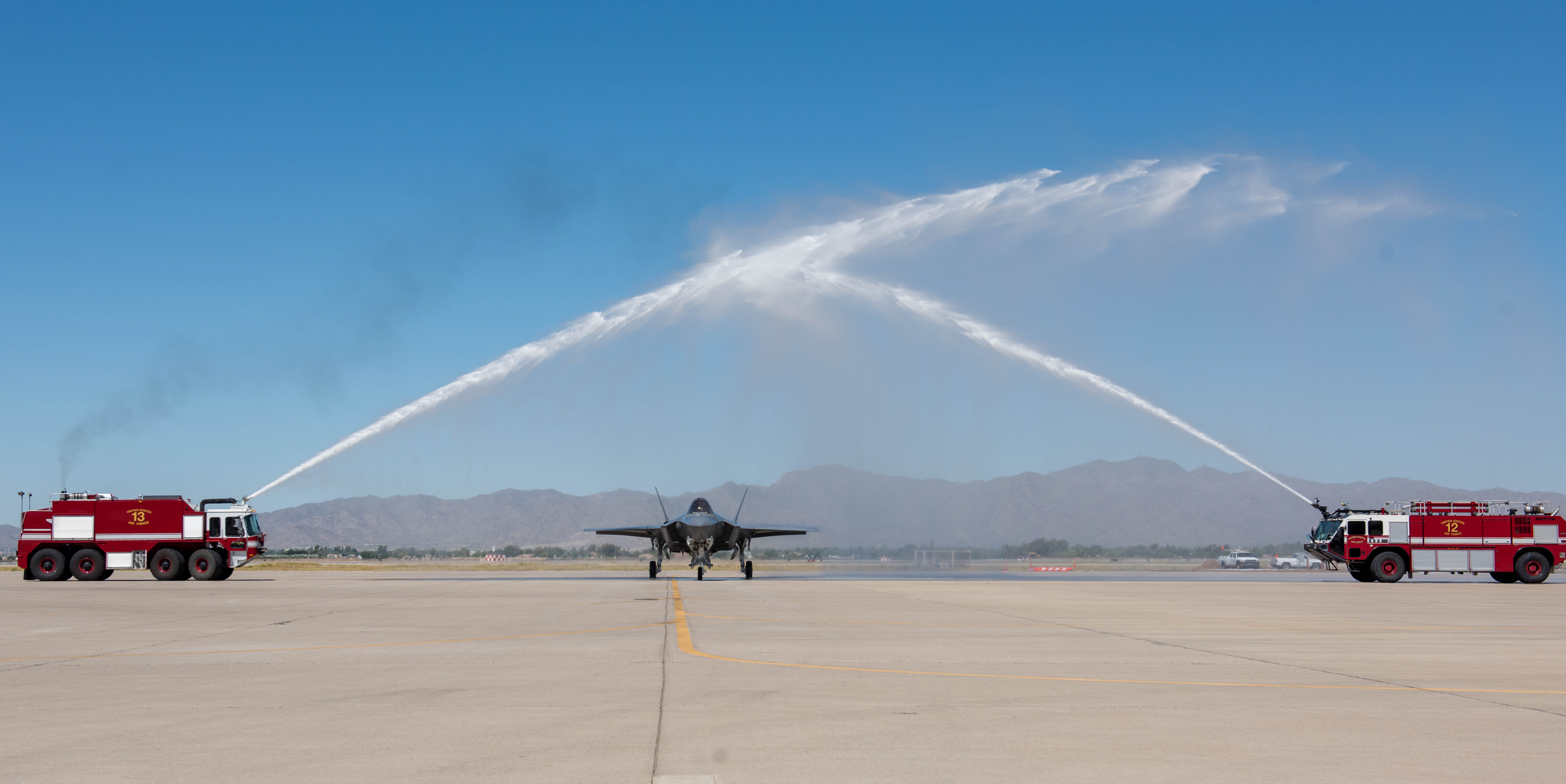 56th FW Commander takes final flight before retirement > 33rd Fighter ...